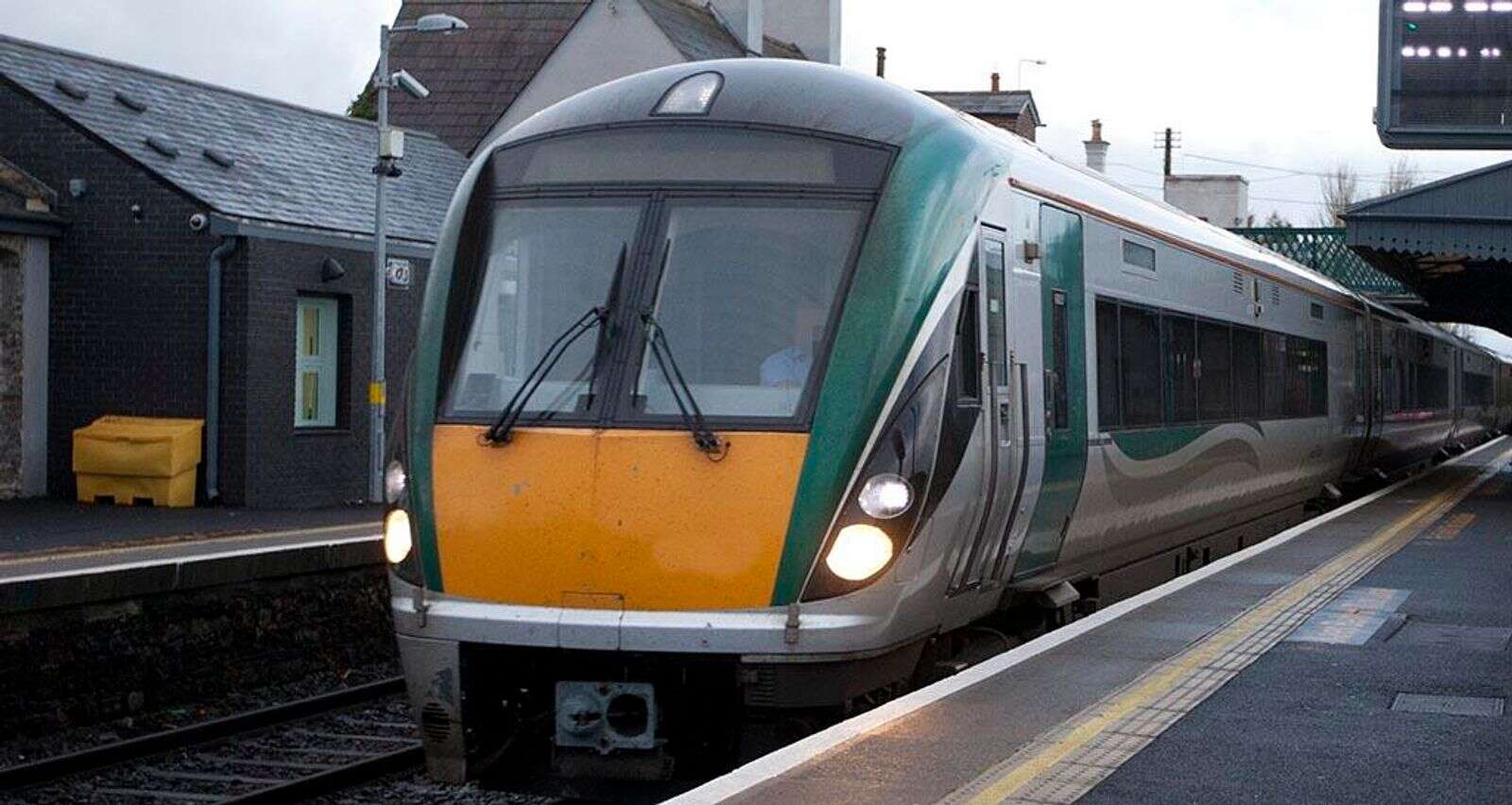 Irish Rail staff vote for industrial action over safety concerns ...