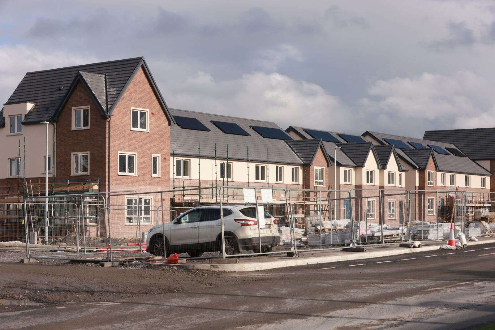State housing body prioritises 3 bed homes for first-time buyers ...