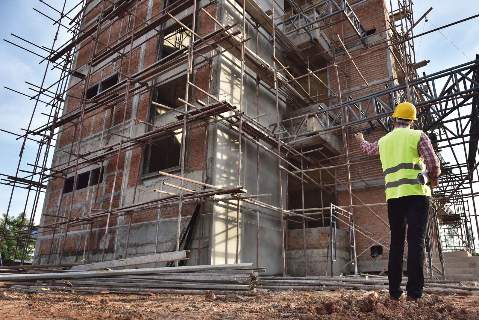 Housing heading for mega crisis if building methods ignored, warns ...
