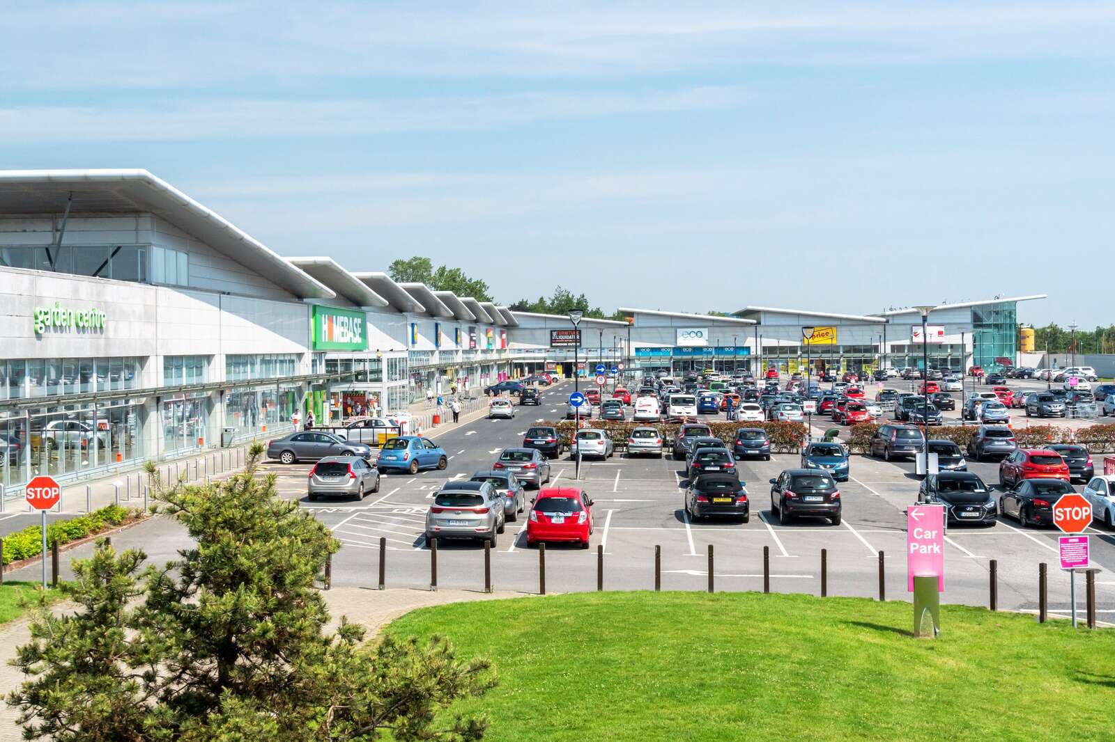 Retail parks outpace high street in post-pandemic rebound | Business Post