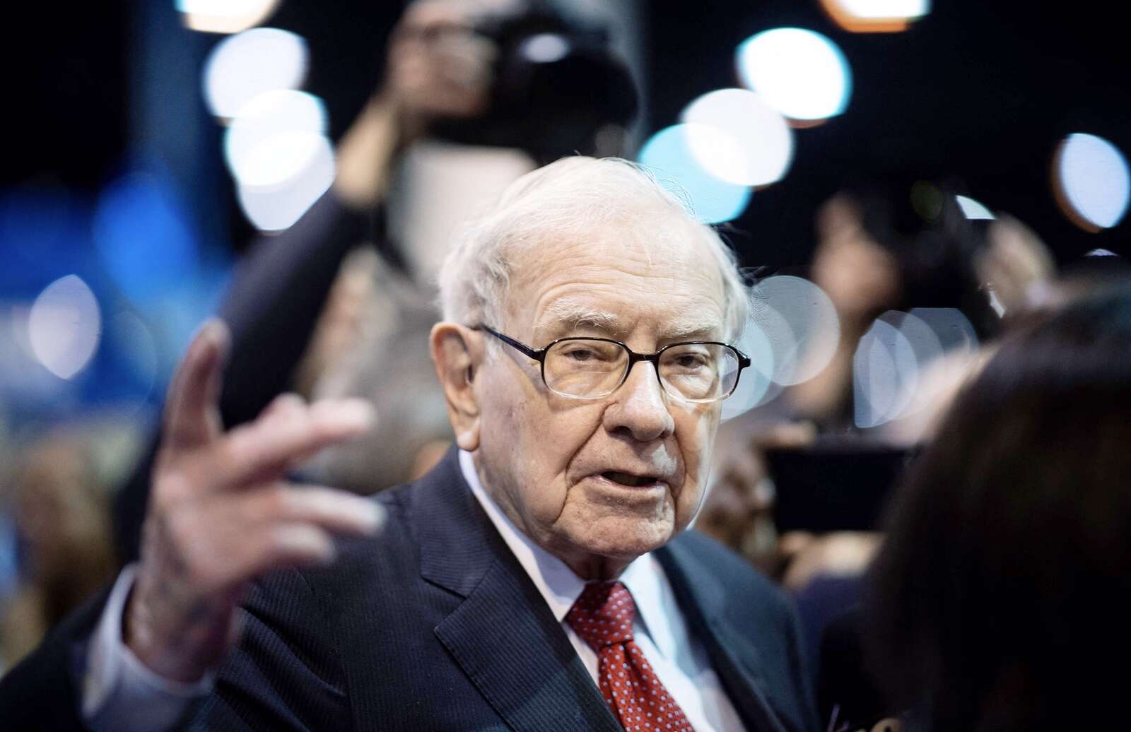 Vincent Boland: Warren Buffett has handed his successor a $348 billion ...