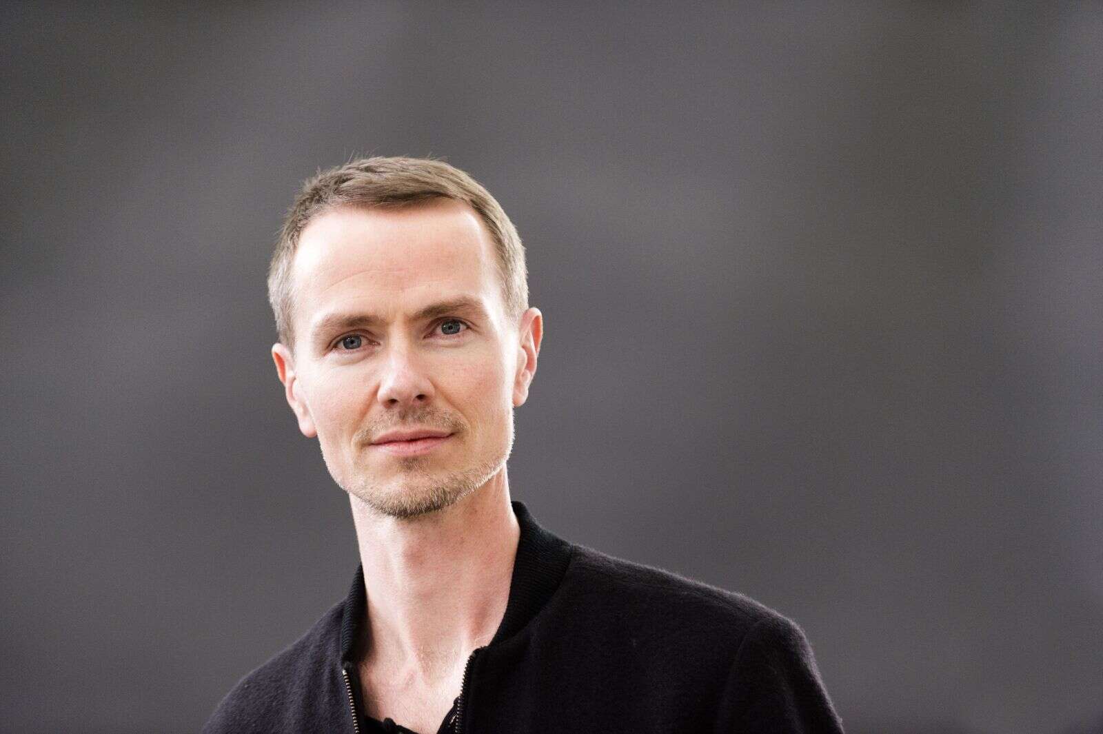 Cells: Brutally honest dissection of familial conflict and its ...