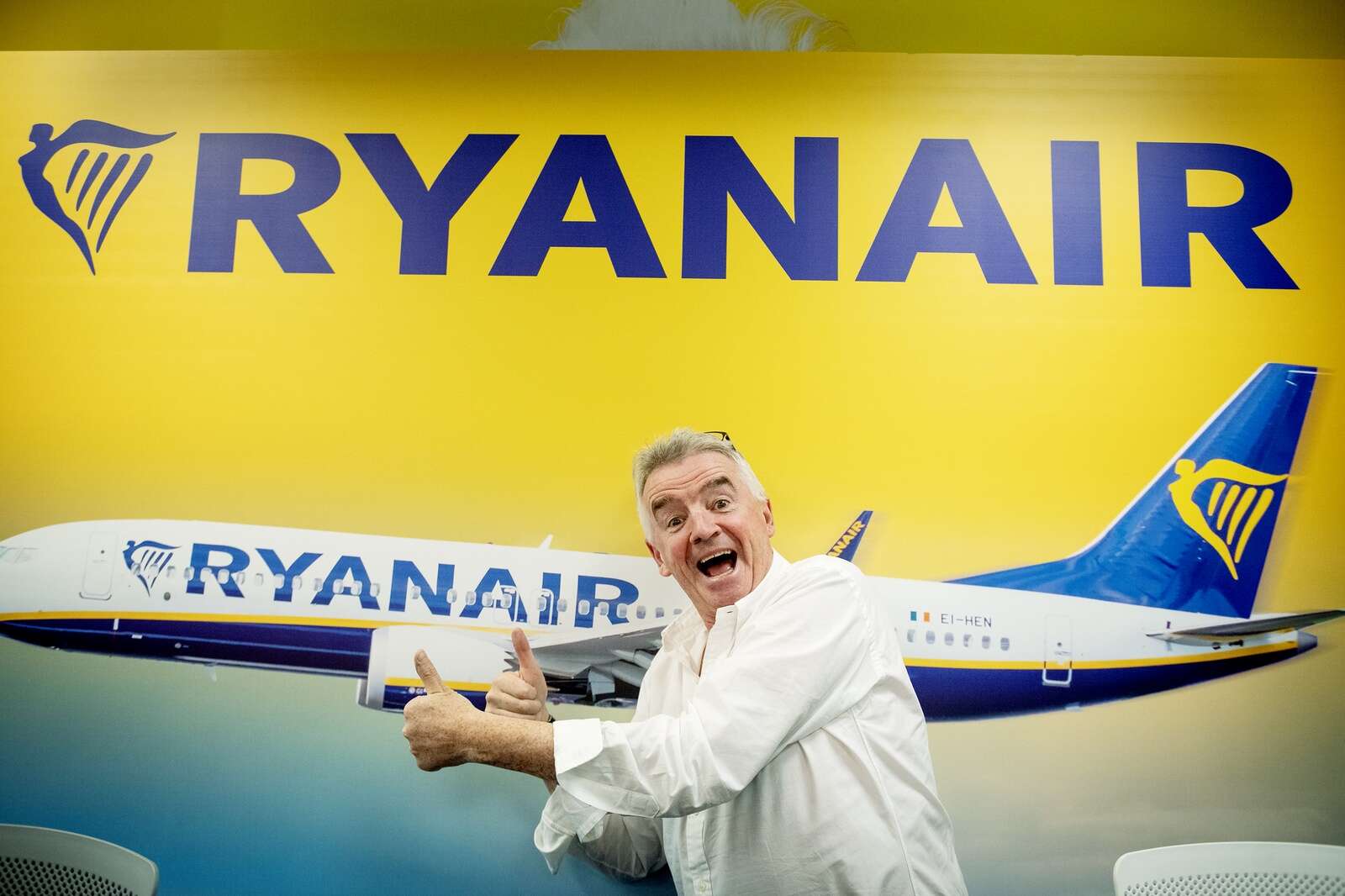 300 Max-10s, 300m passengers: Ryanair eyes Boeing bounce as Aer Lingus ...