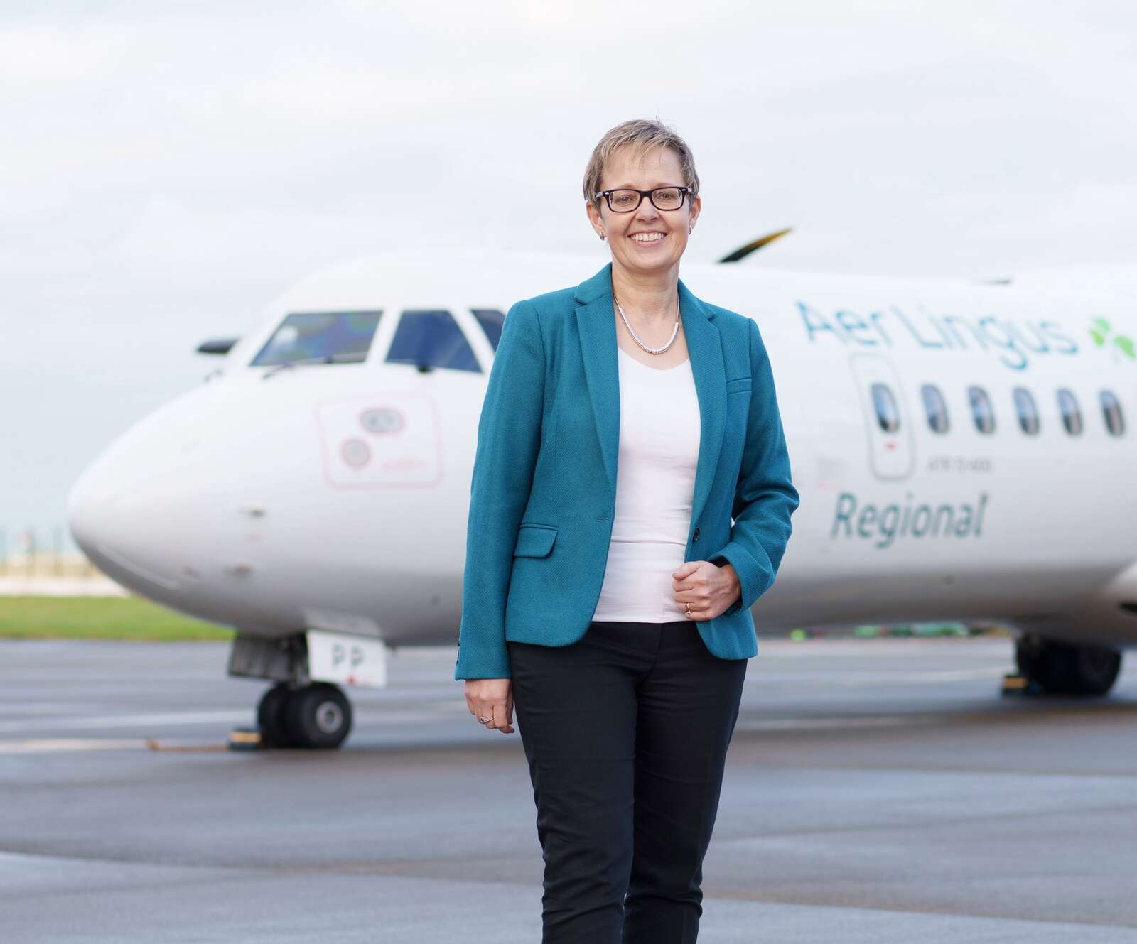 Aer Lingus boss Lynne Embleton: Government ‘must intervene’ to resolve ...