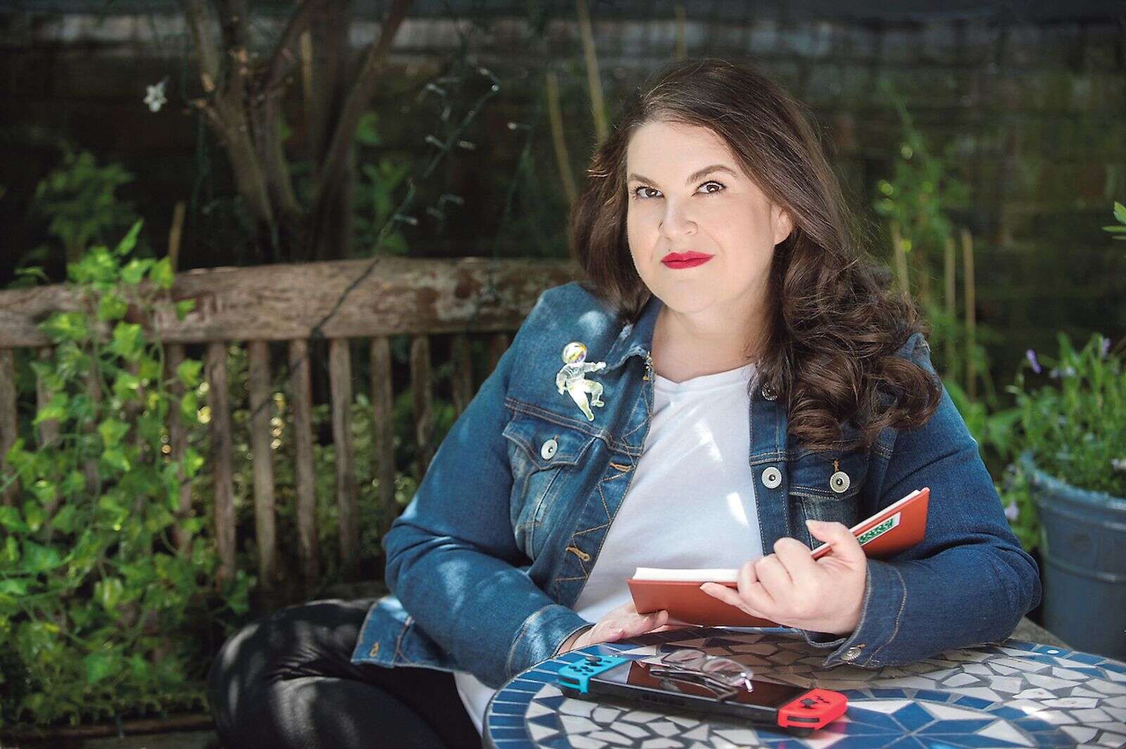 Book review: Naomi Alderman sees a lot of finger wagging in The Future ...