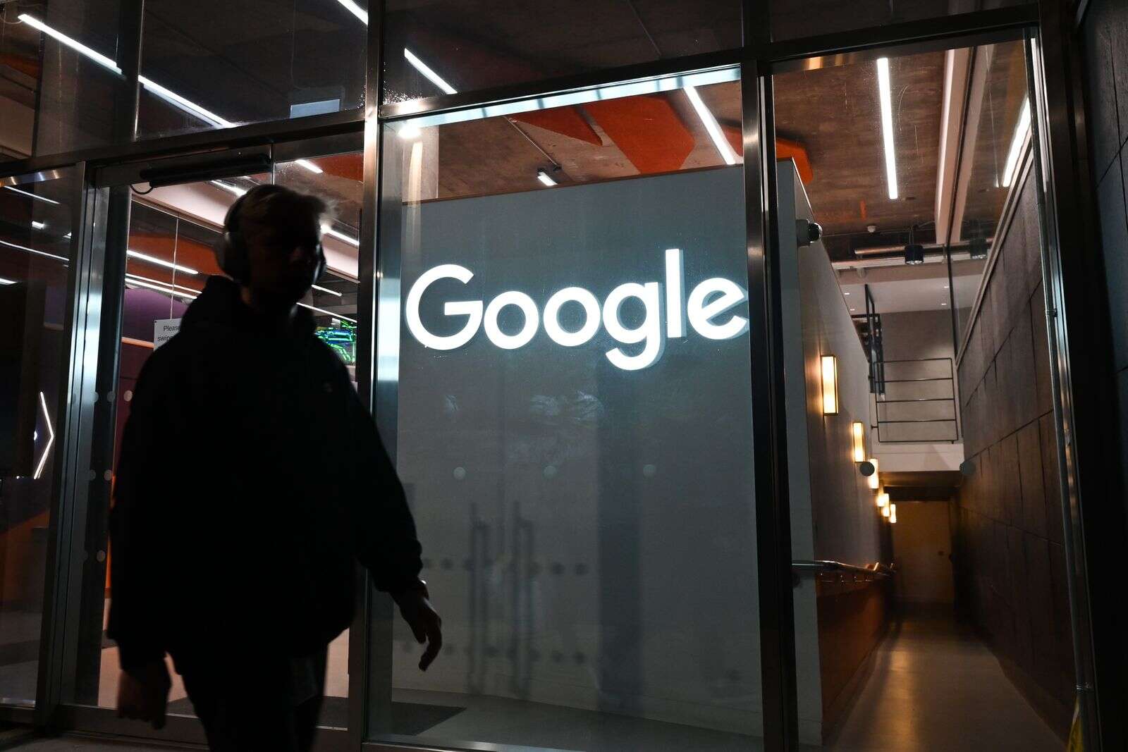 Google faces staff backlash over remote working clampdown | Business Post