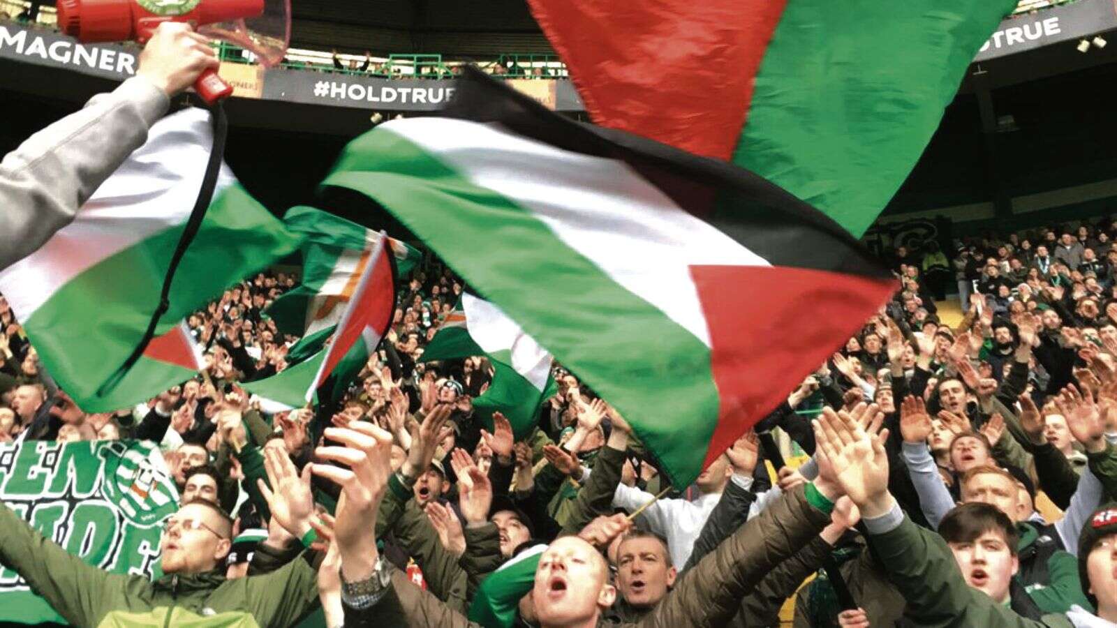 Israel conflict sees Celtic fans grasp political nettle once again ...