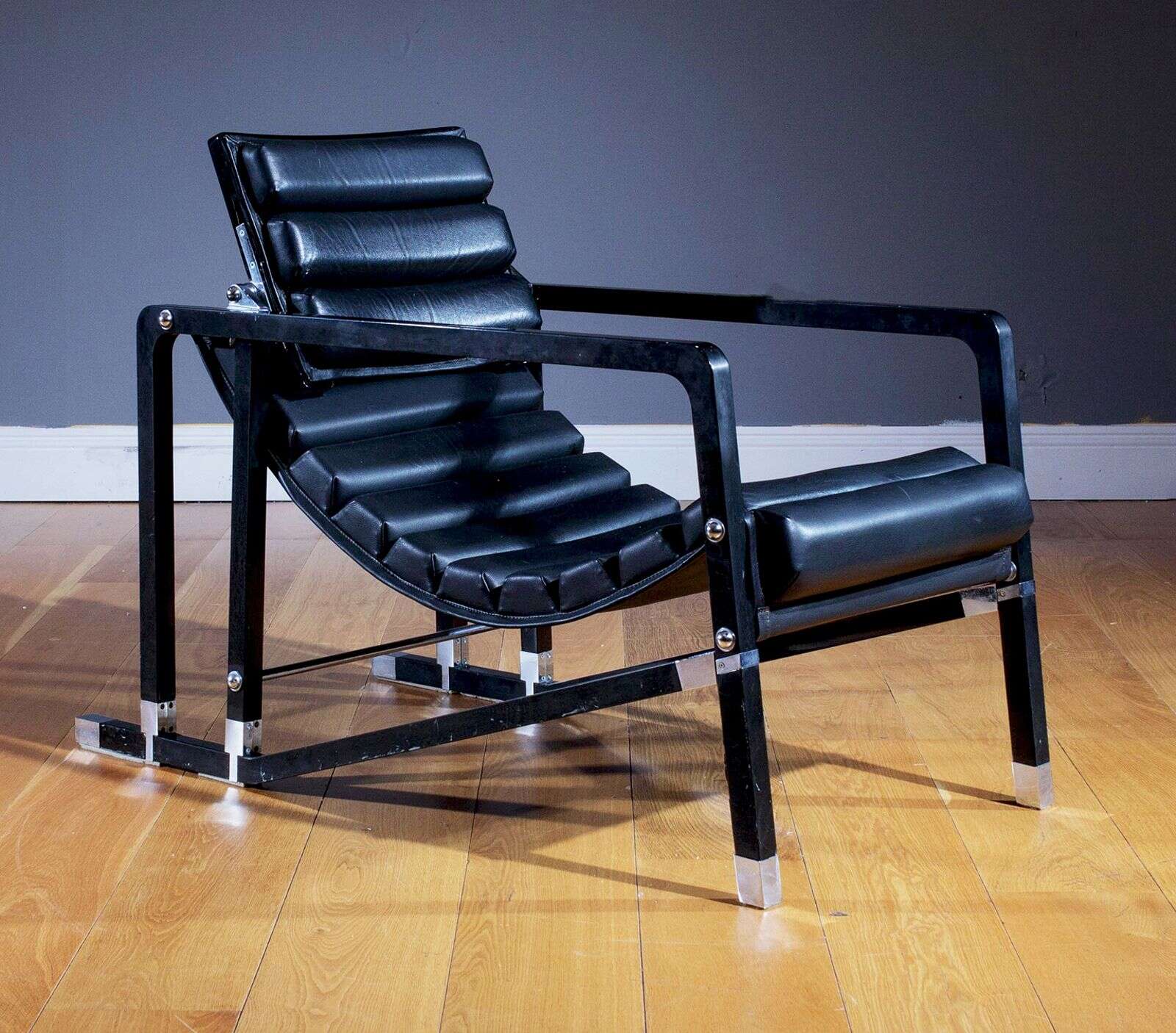 Modernists lead the way in De Veres’ design sale | Business Post