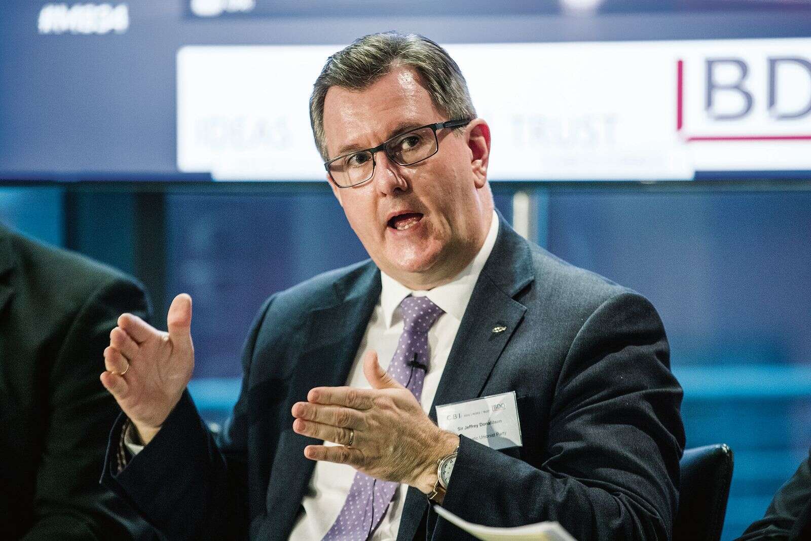 Most unionists oppose burning Irish flag and Taoiseach poster, says DUP ...