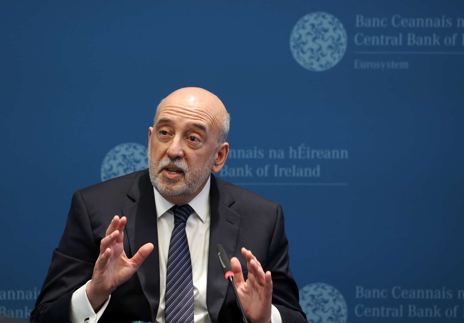 Dovish Central Bank boss Gabriel Makhlouf insists he’s ‘open-minded’ on ...