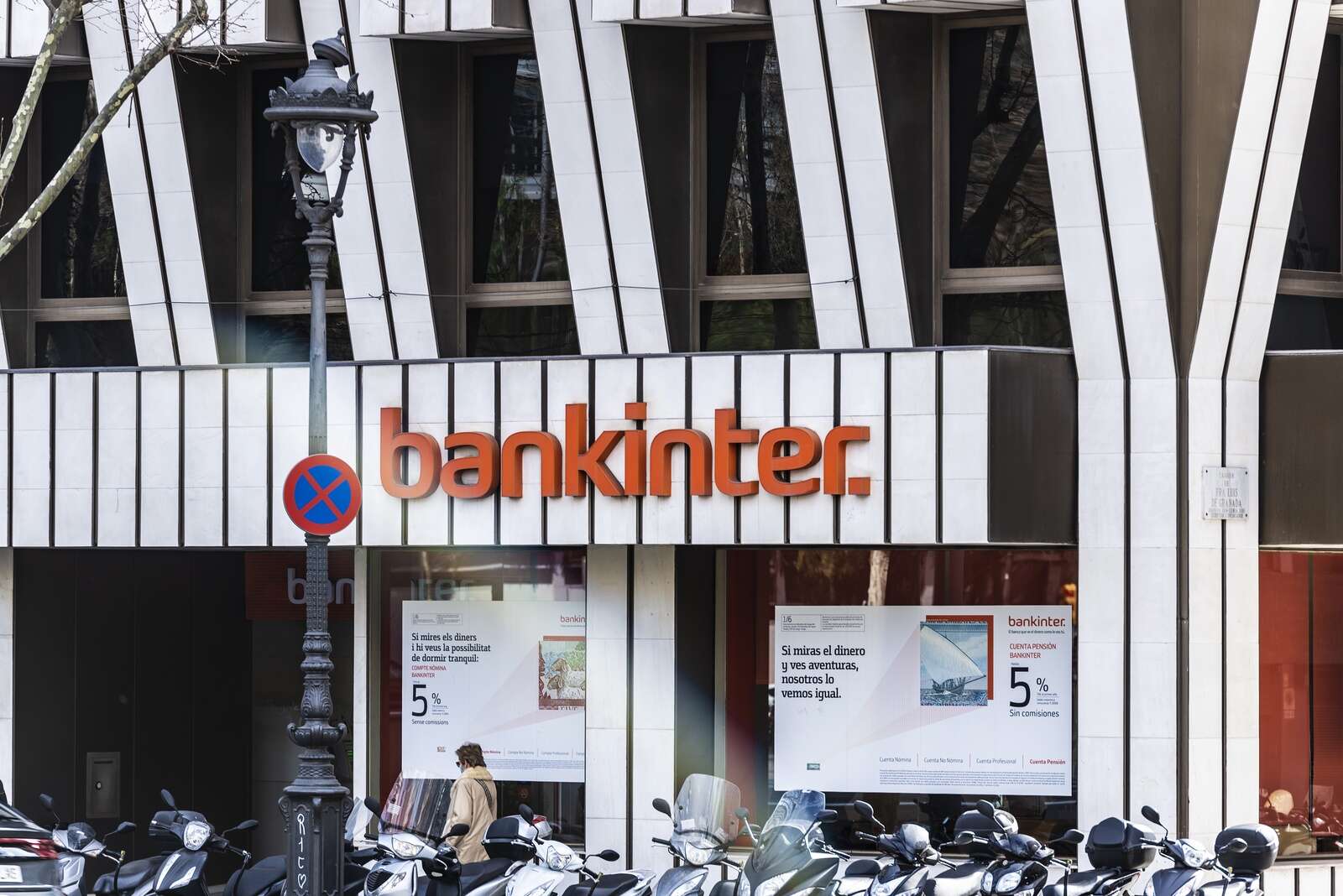 The pillar banks seem unstoppable, but new entrants like Bankinter ...