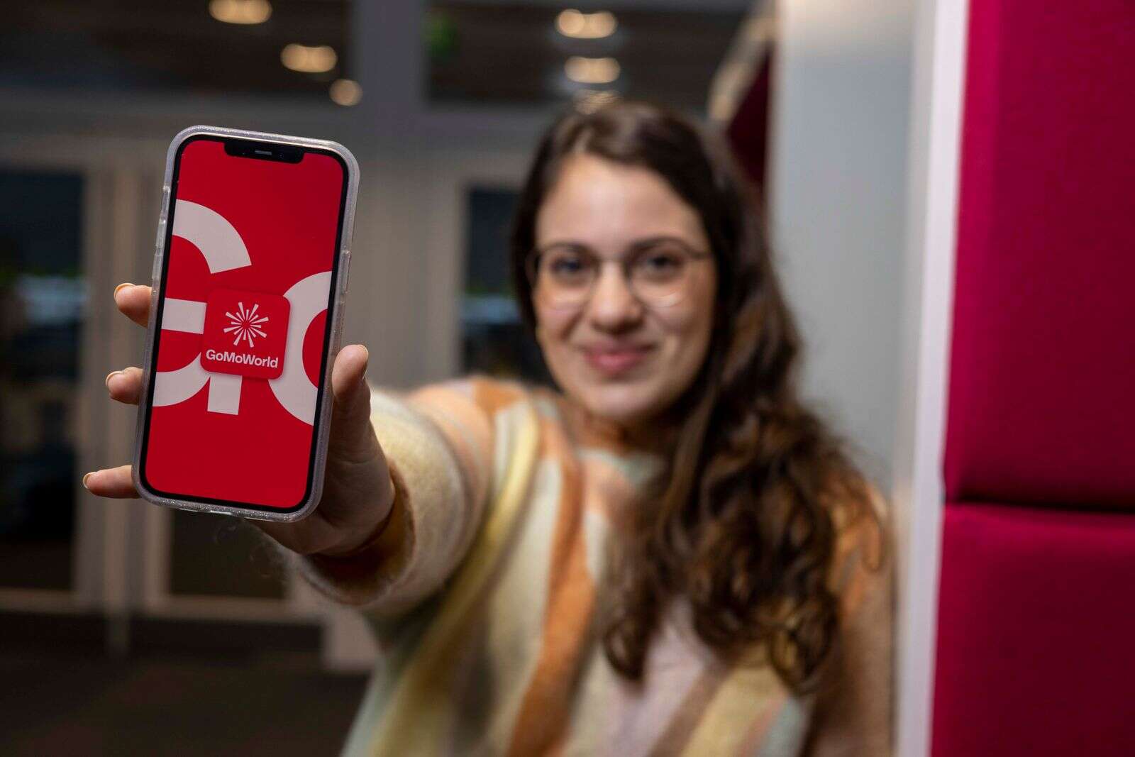 New GoMo app to eliminate roaming fees for Irish tourists outside the ...