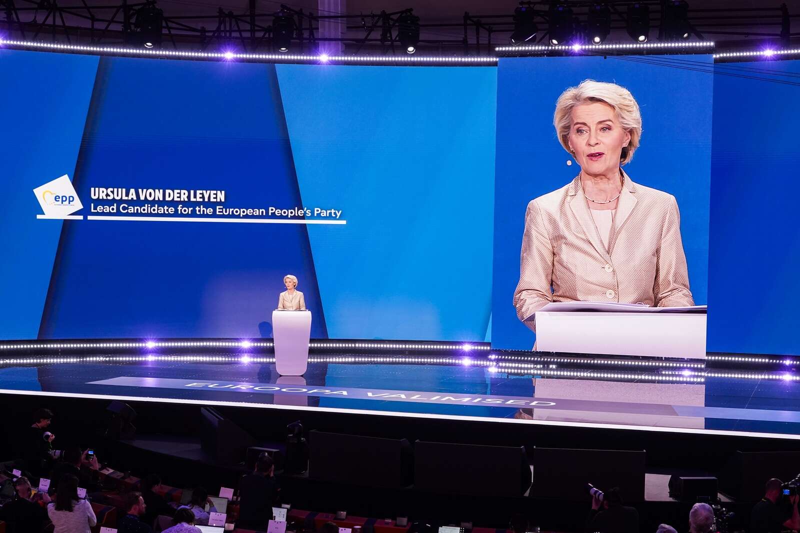 ‘The centre is holding’ – far right gains fail to dethrone centrists ...