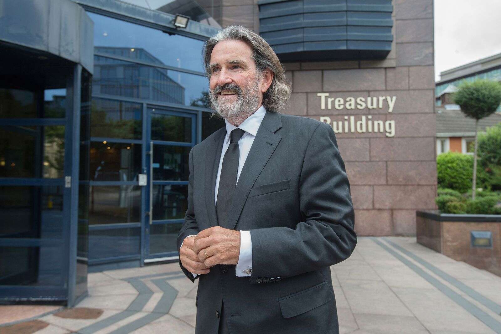 Ronan keeps hold of 12 property assets after finalising €142m loan deal ...