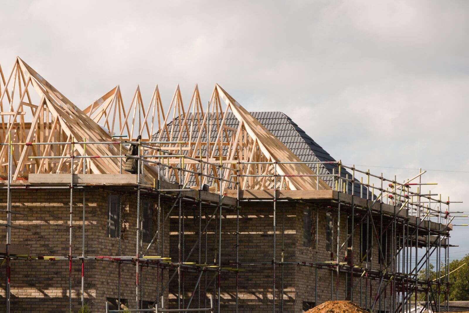 Builders wait three years to break ground after securing sites, claims ...