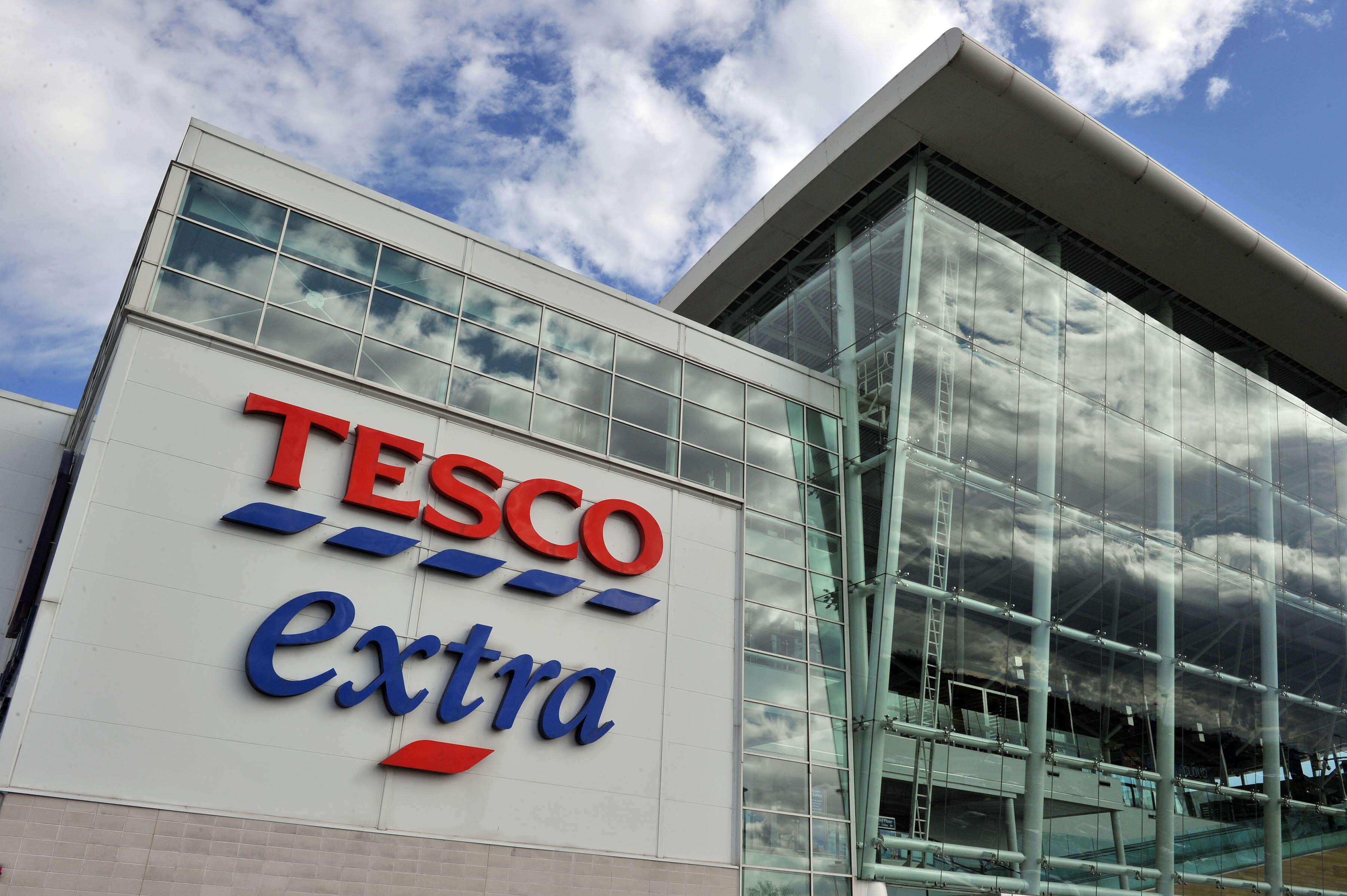 Tesco raises profit forecast after strong holiday sales | Business Post