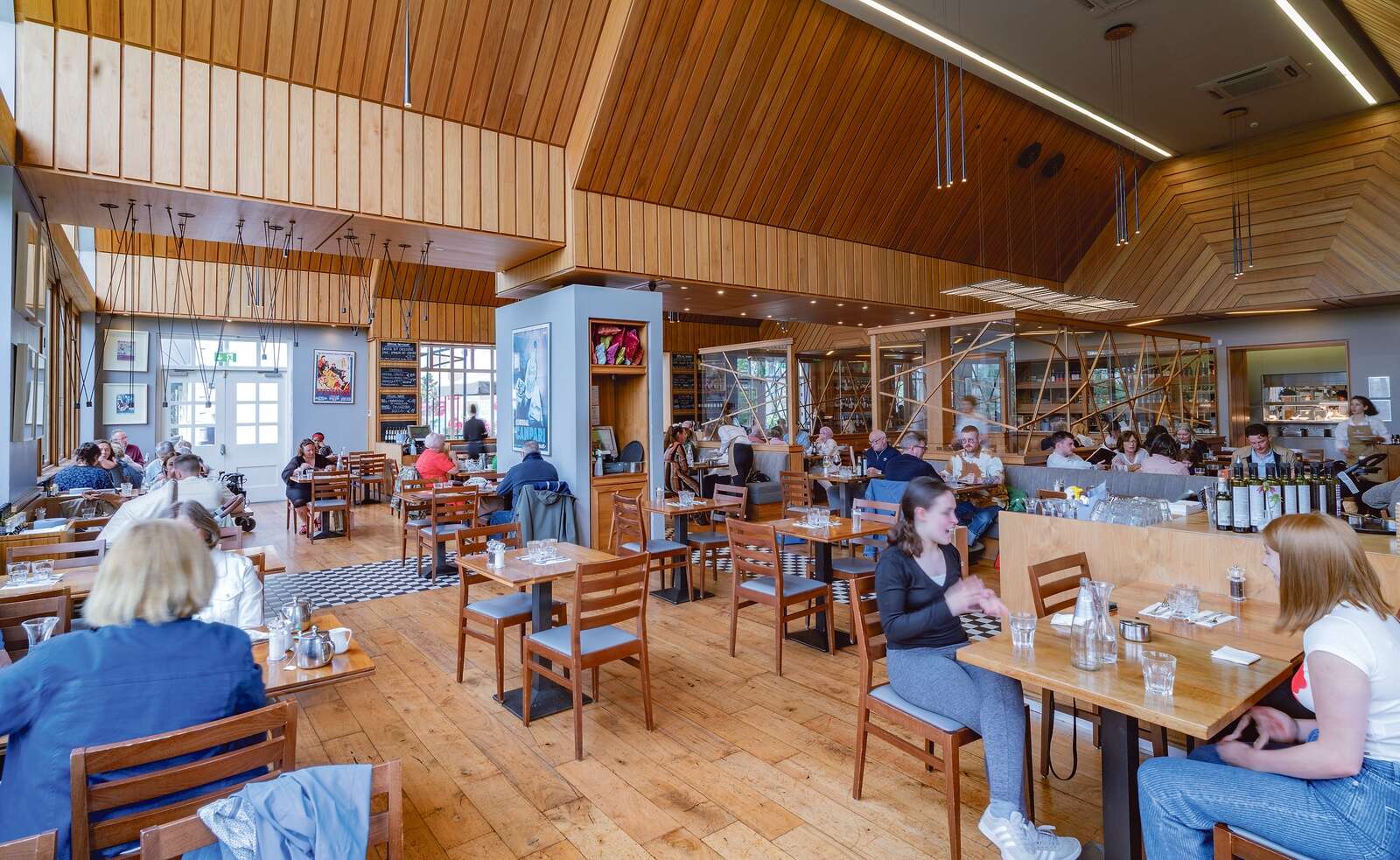 Restaurant Review: Burnt bolognese and poor service make for a ...