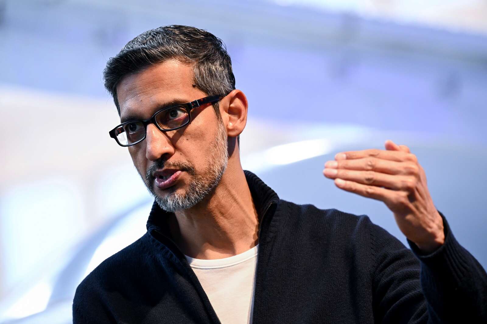 Google owner Alphabet’s shares climb as earnings smash expectations ...