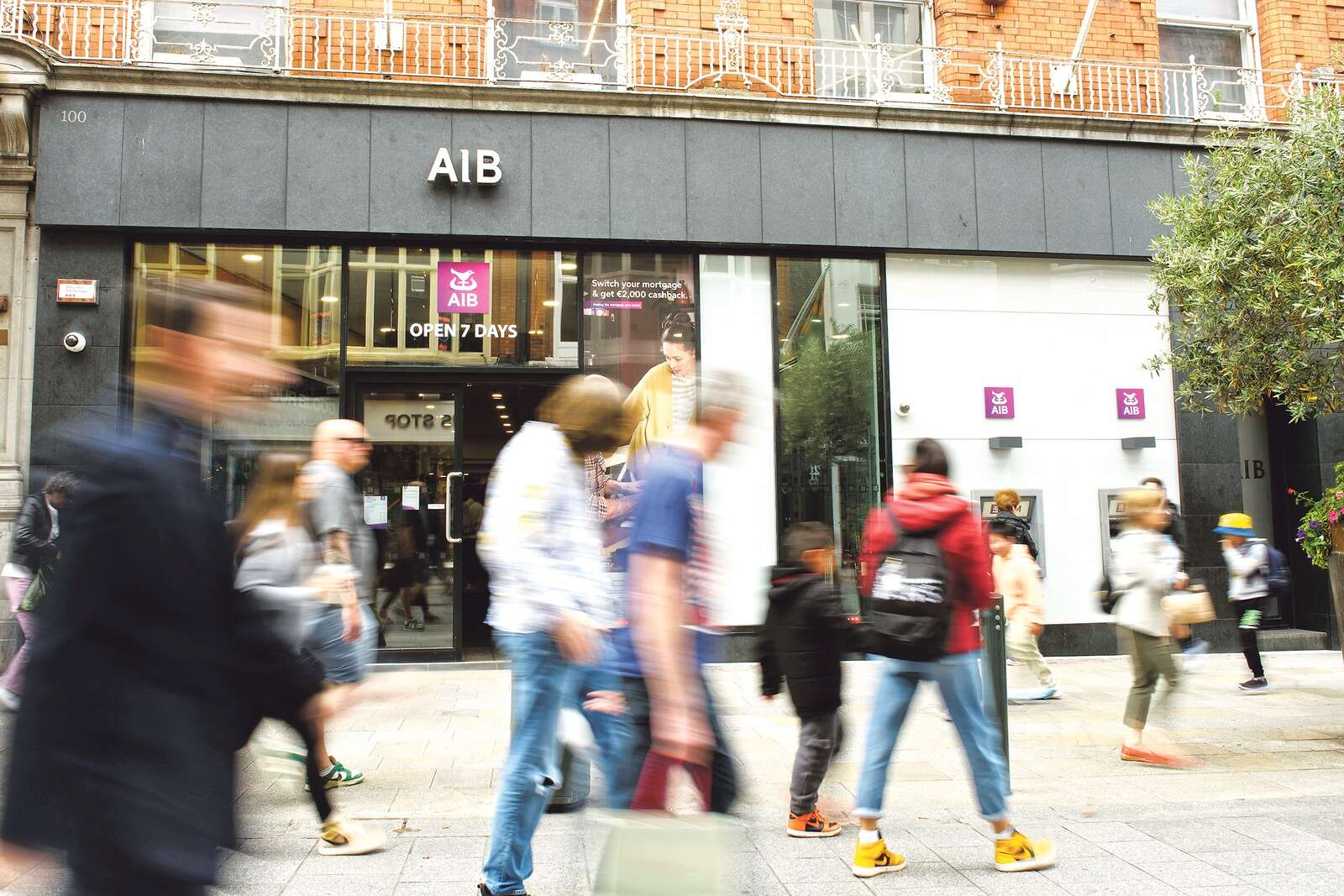 Bank of America builds up €550m stake in AIB | Business Post