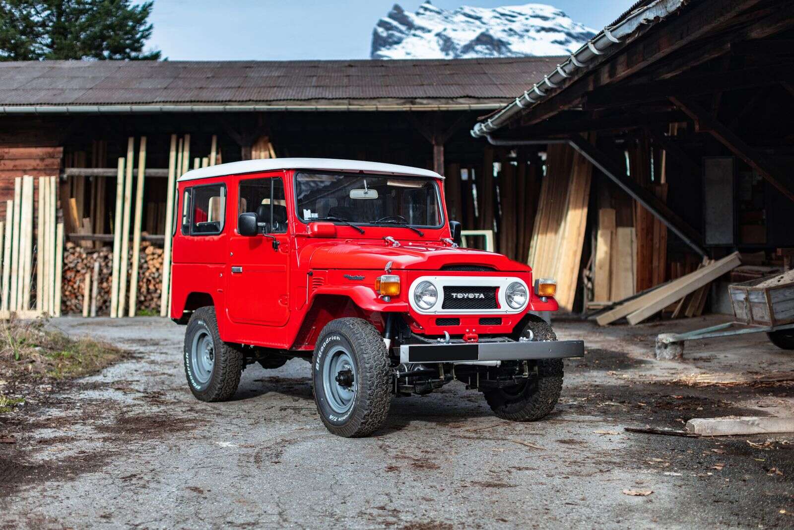 Classic car fans put the 4X4 at number 1 on their shopping list ...