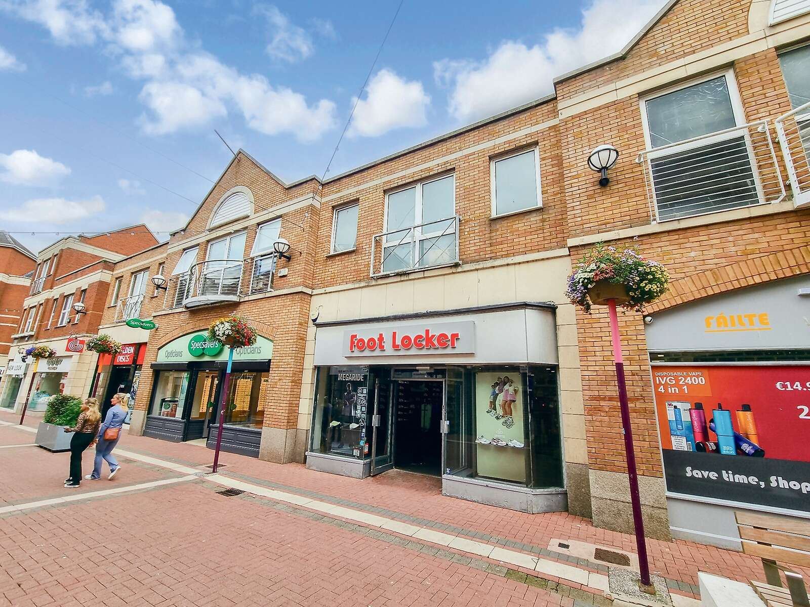 Foot Locker-let unit in Limerick leads BidX1 September auction with ...