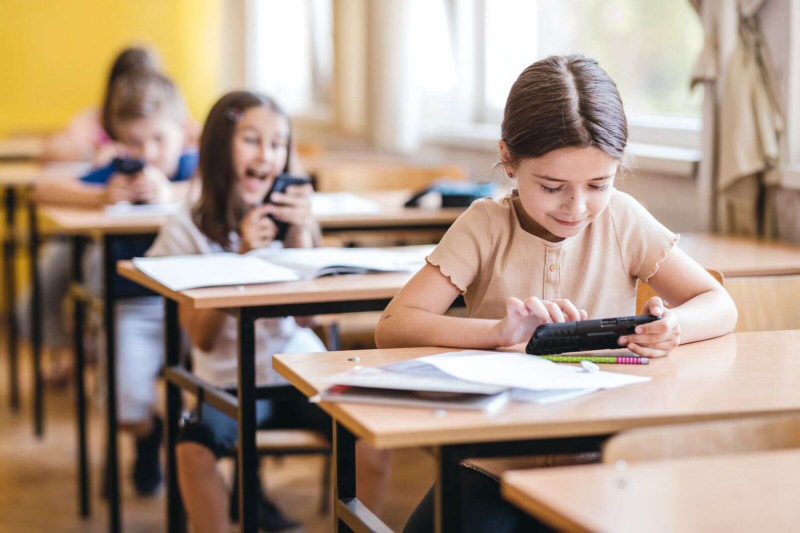 Opinion: Having a phone-free school life has made all the difference ...