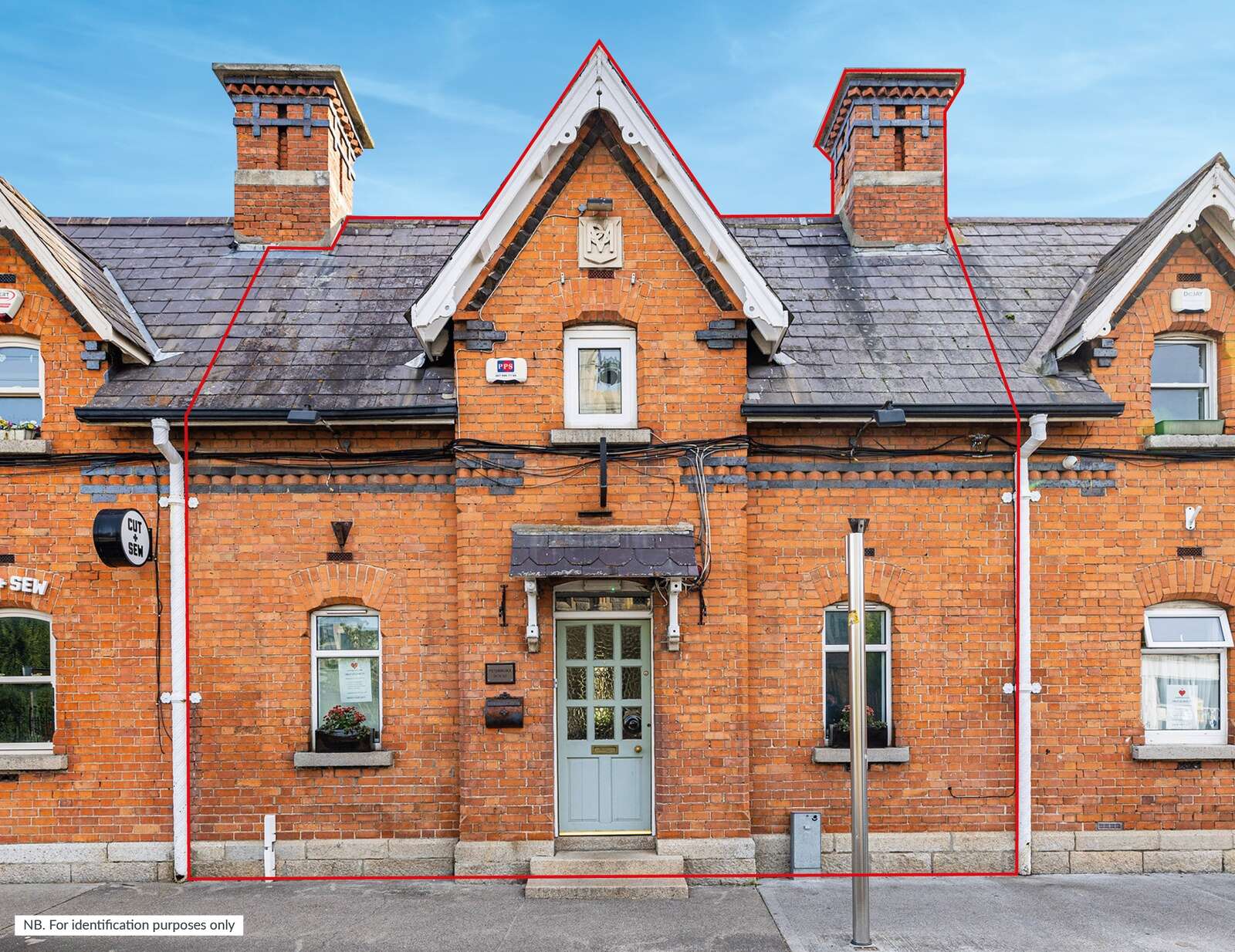 Two retail units in Dundrum and Rathfarnam sold for premium prices ...