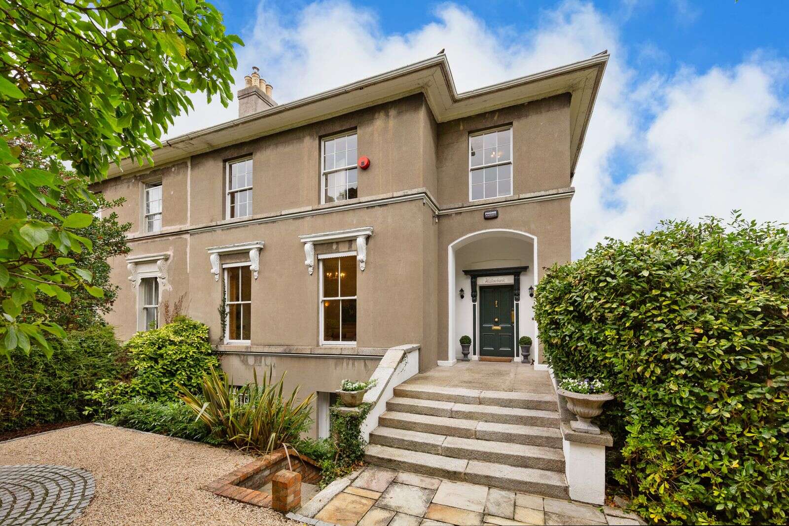 End-of-terrace Victorian residence with many original features ...