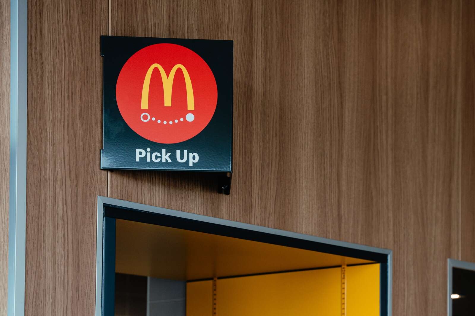 Government ‘exploring exclusion’ of fast food chains from hospitality ...