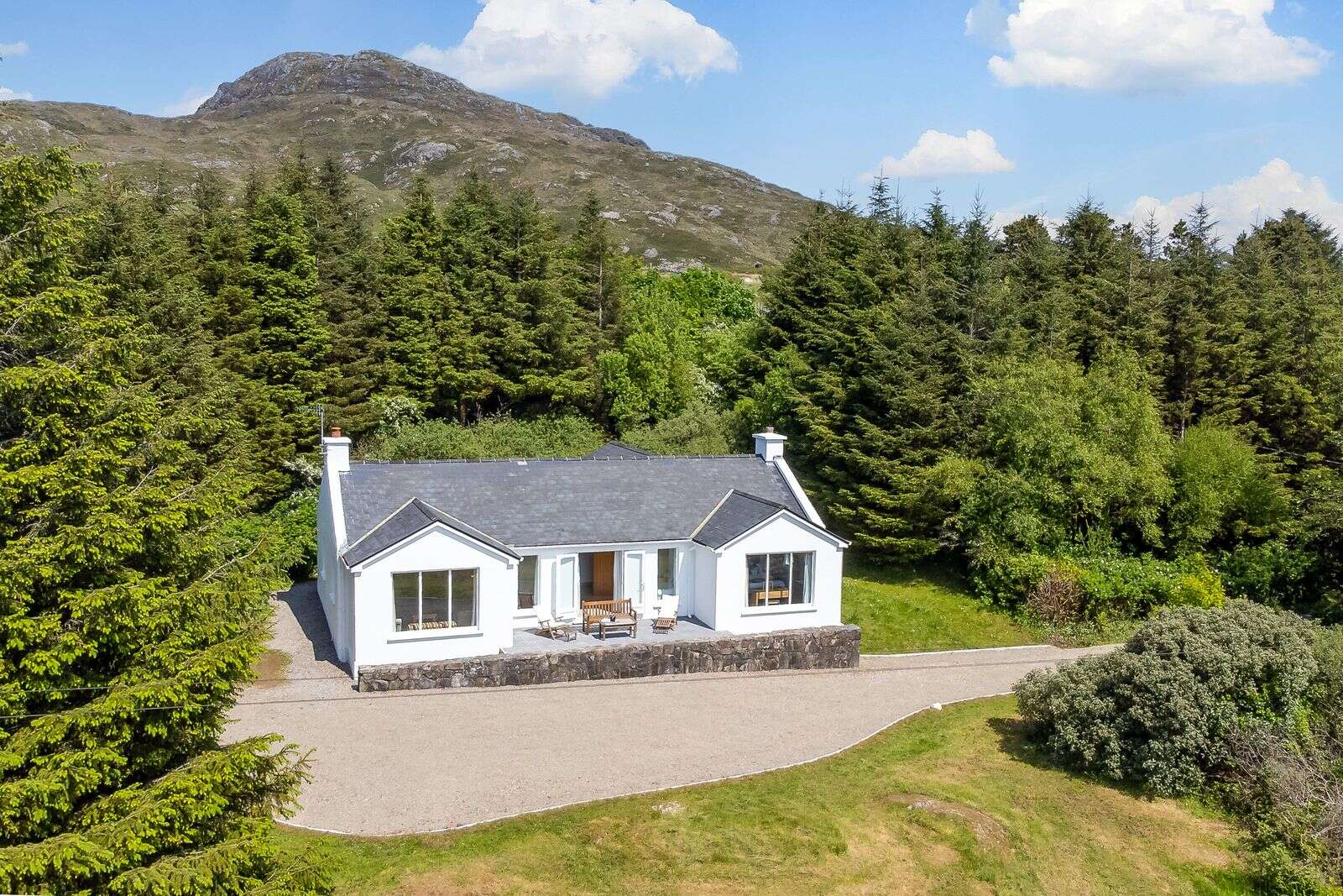 House of the Week: A Connemara three-bed with ocean views for €725,000 ...