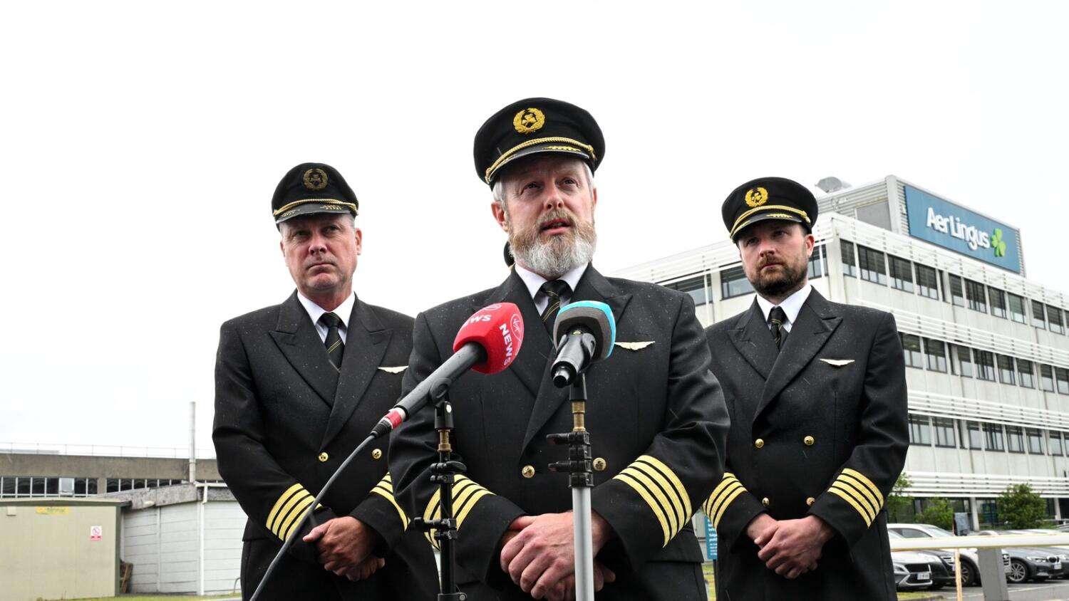 Aer Lingus cancels 120 flights next Saturday, 15,000 customers impacted ...