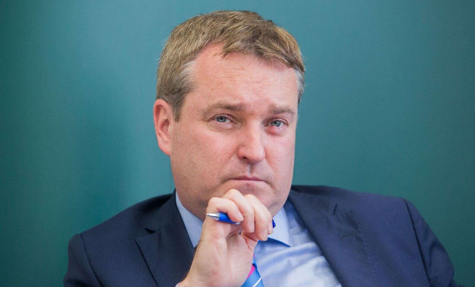 Tánaiste’s senior advisor says claims by Robert Watt over Holohan ...