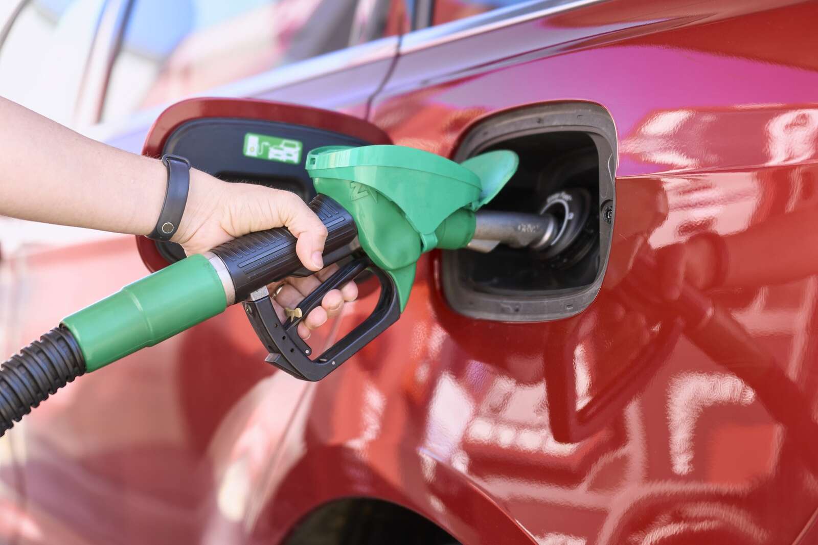 Will synthetic fuels save the internal-combustion engine? | Business Post