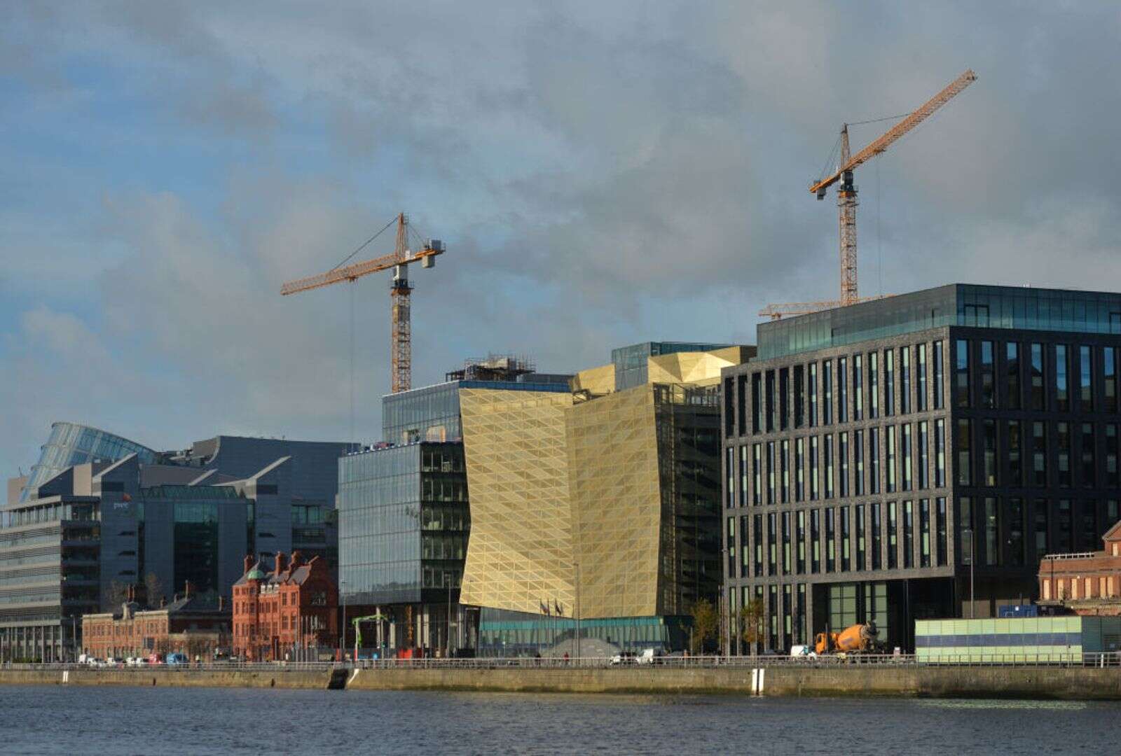 Friday the least popular in-office day for Dublin workers | Business Post