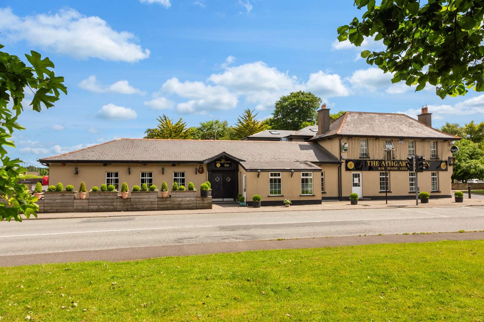 Athgarvan Inn on market for €1.1m as owner family retires after 30 ...