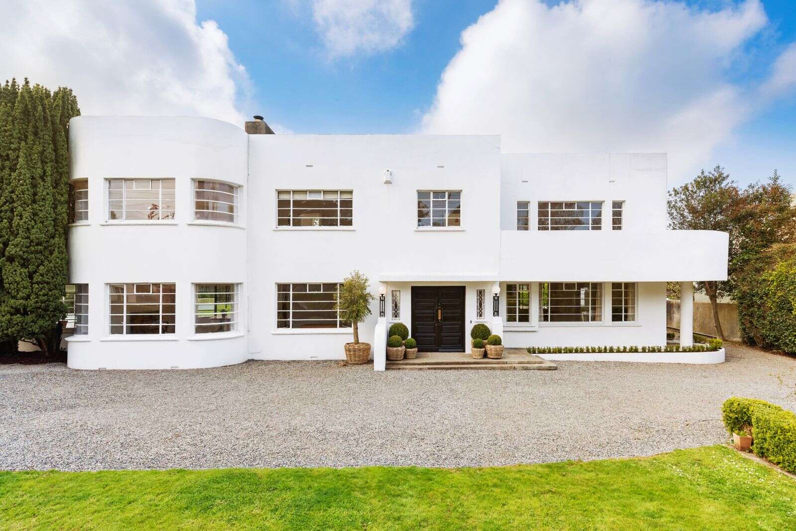 Prime example of sleek 1940s Art Moderne style in Foxrock | Business Post