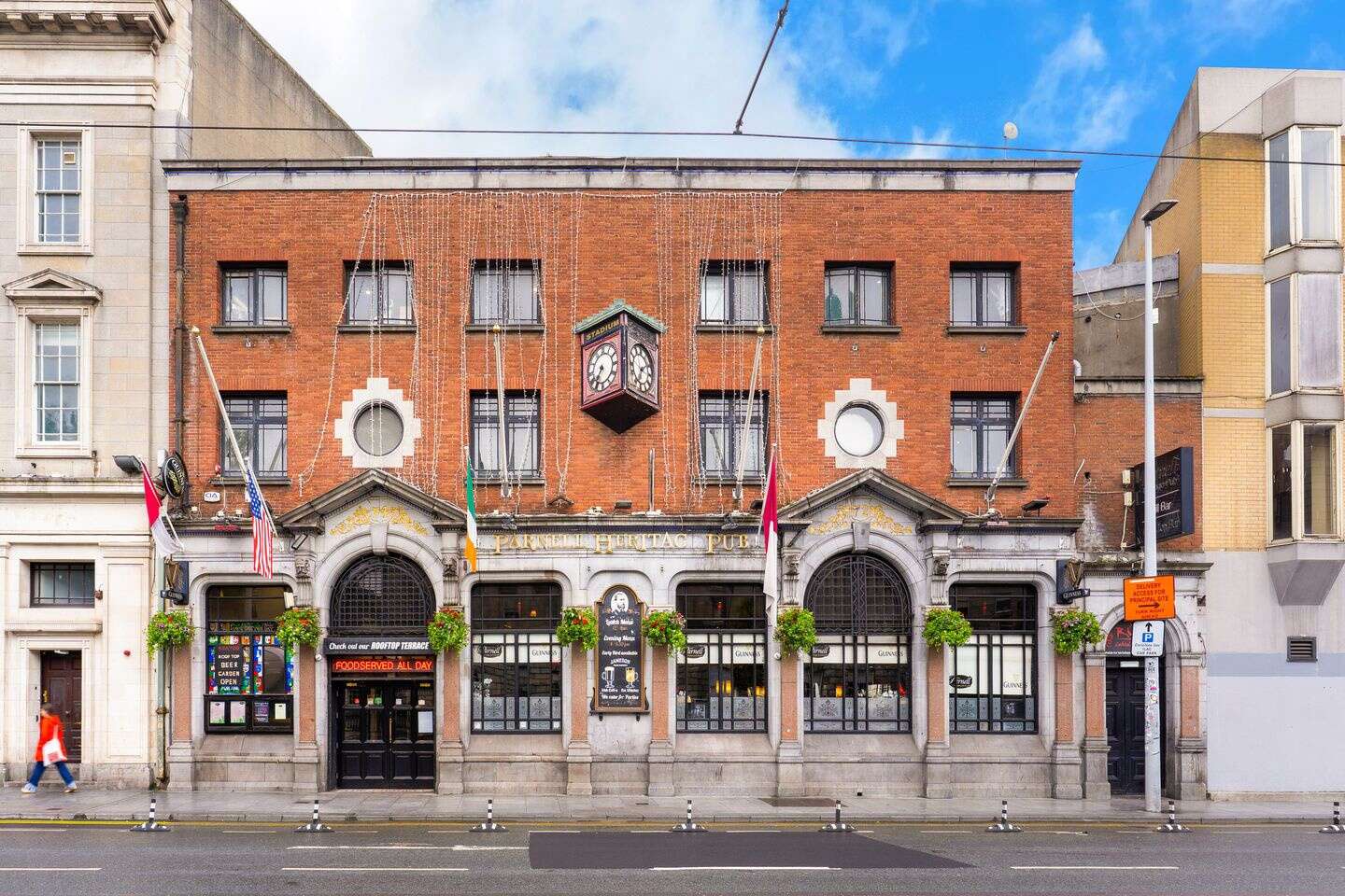 Landmark Dublin pub on Parnell Street hits the market for €2.25 million ...