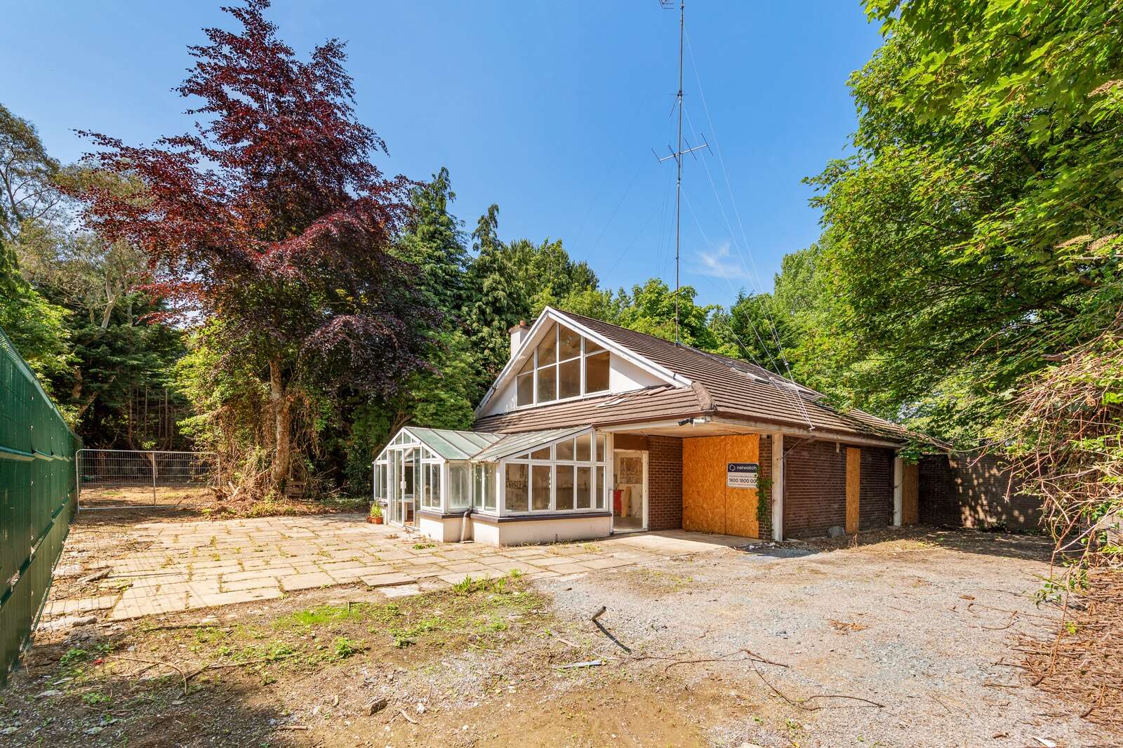 Five half-acre Bray homes awaiting a redesign to go under the hammer ...