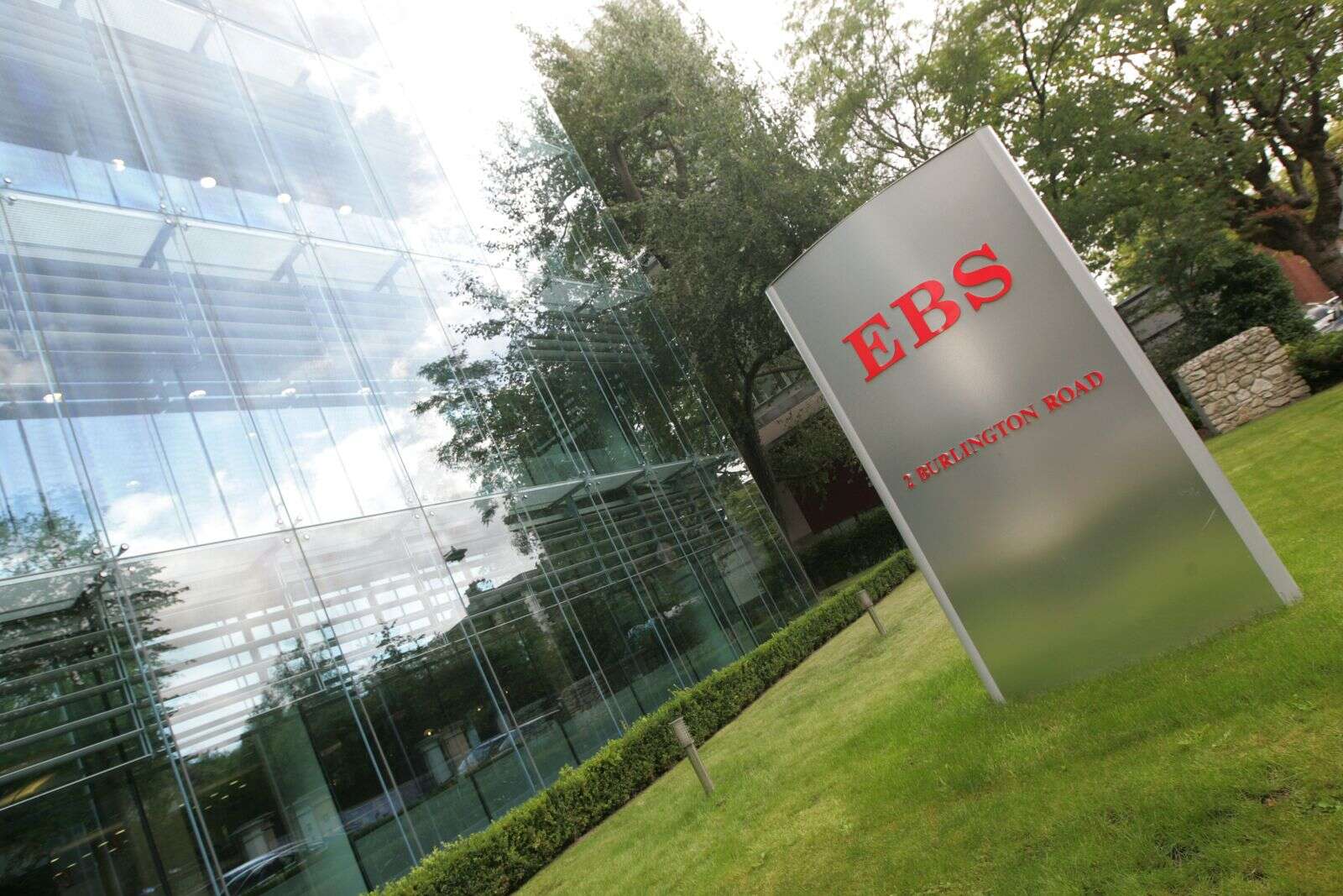 Mortgage holders sue EBS over missed payment reports to ICB | Business Post