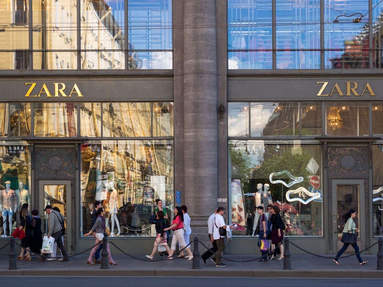 Zara owner Inditex outpaces rivals as store-efficiency drive fuels ...