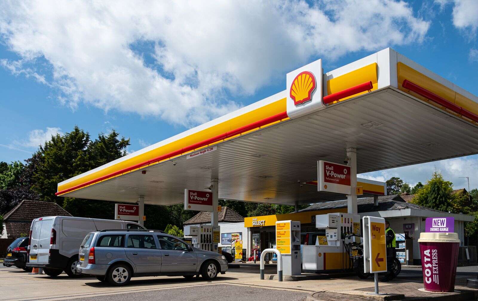 Shell’s CEO says cutting oil and gas production is ‘not healthy ...