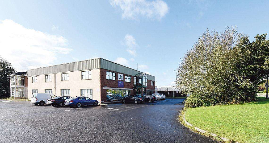 Investors get chance to be at the races with Ballybrit unit sale ...