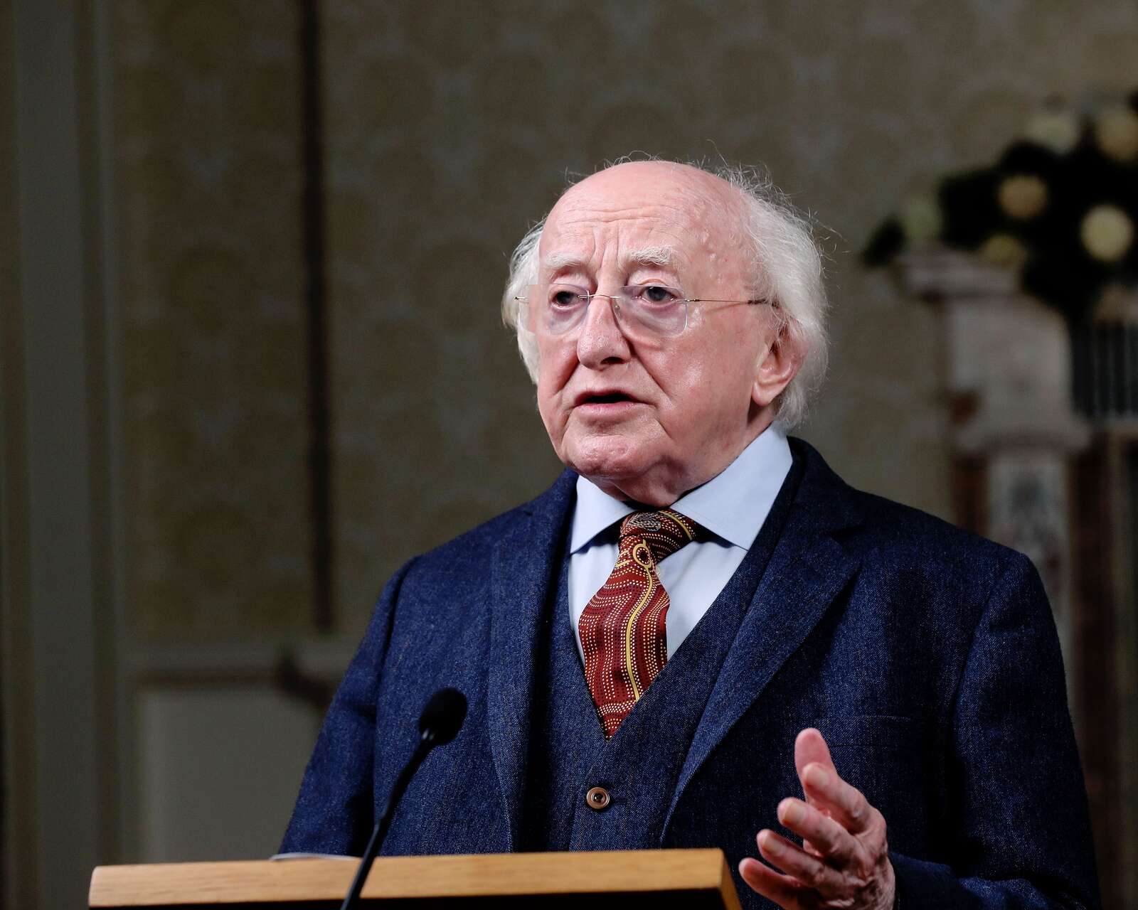 ‘People must decide do they want a puppet or a President’ – Michael D ...