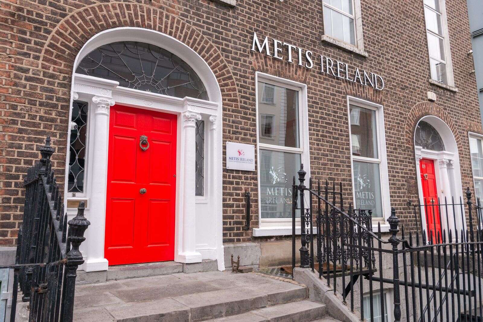 Financial advisory firm Metis Ireland buys Davy out of stake in company ...