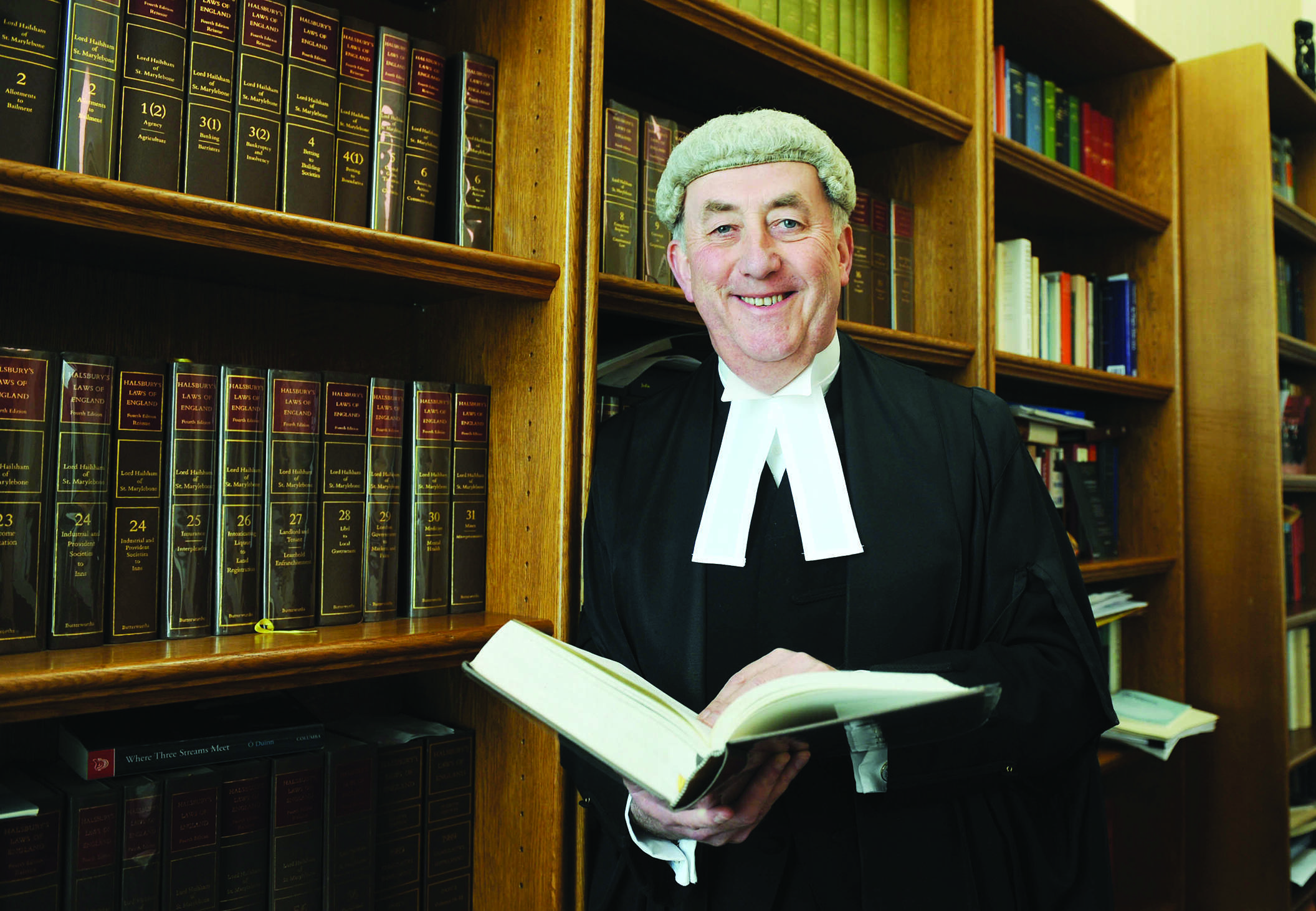 Peter Kelly becomes second Irish judge to retire from Dubai ...