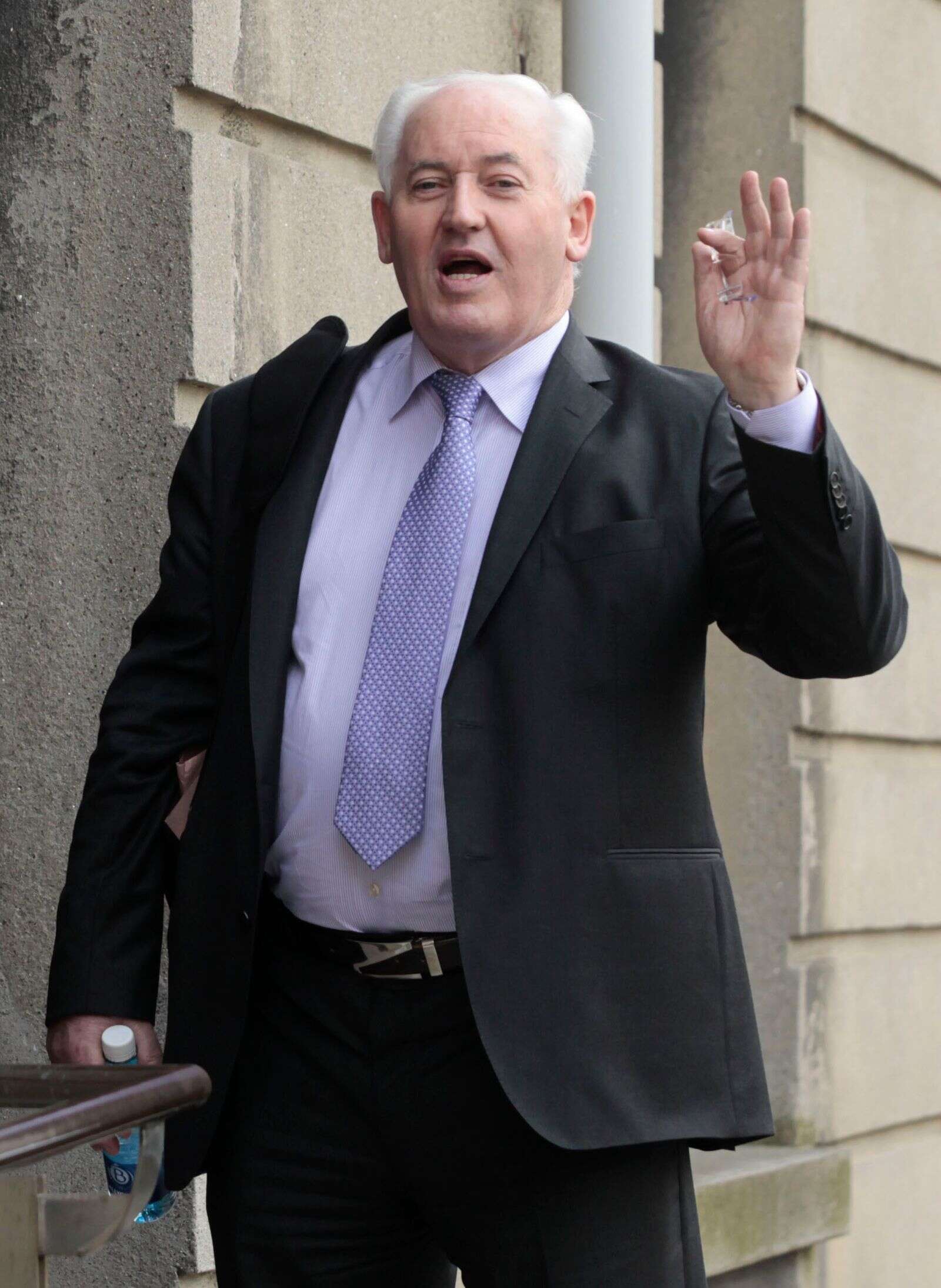 Central Bank finds Philip Lynch engaged in insider trading at C&C ...