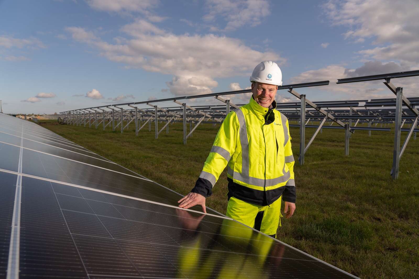 Statkraft acquires Irish wind farms from London-listed Renewals ...