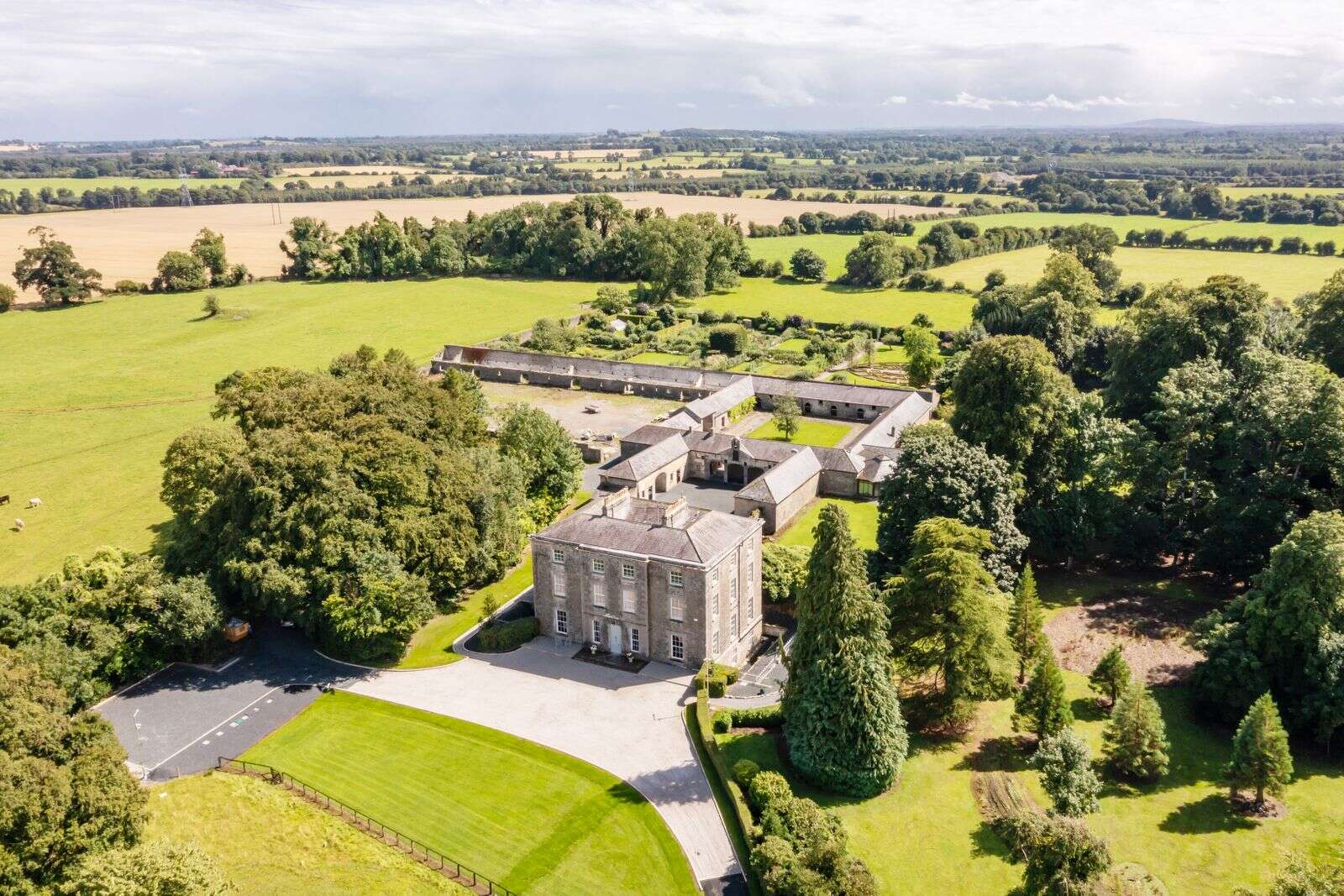Lovingly restored historic country house has echoes of East India ...