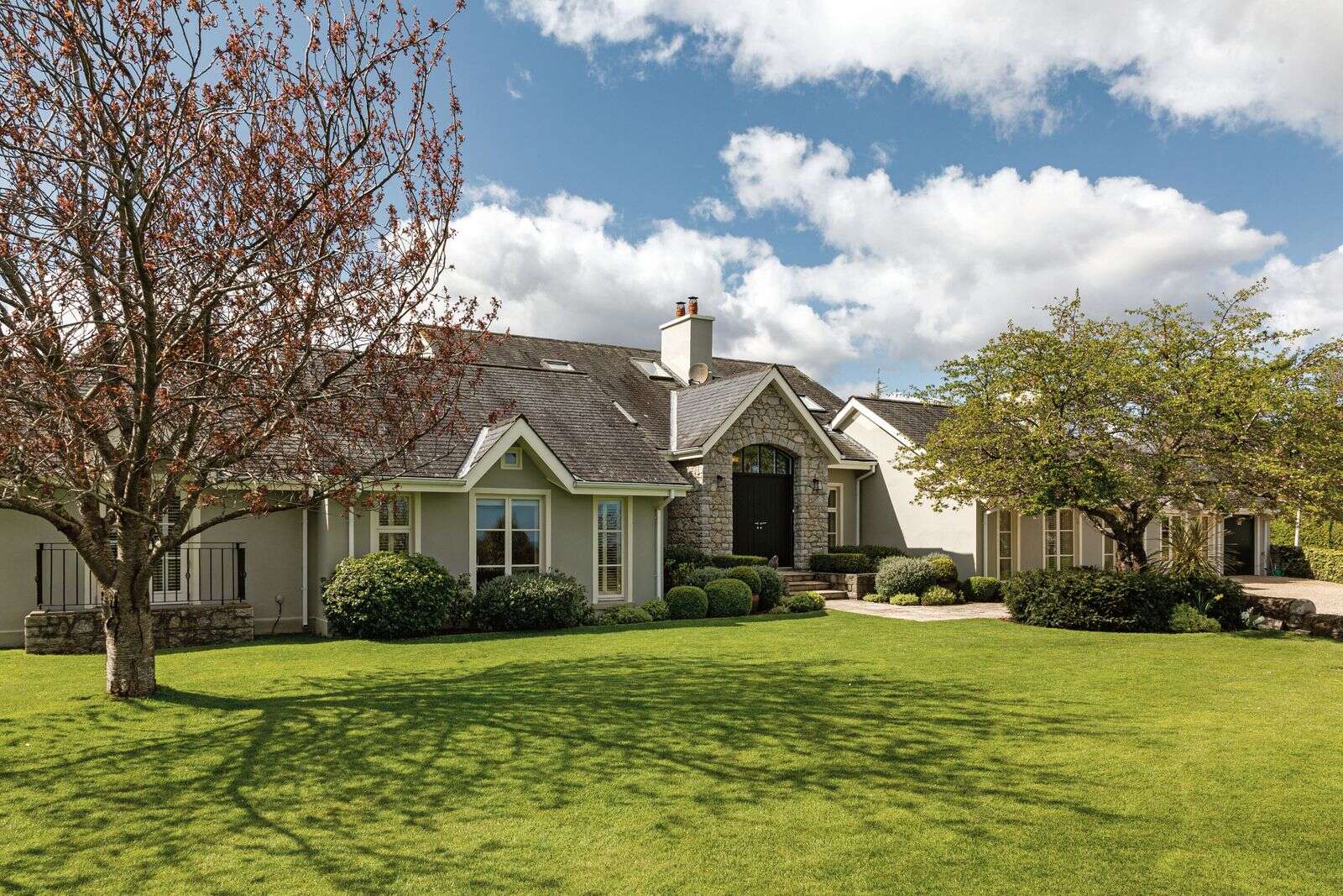 House of the Week: This luxury family home for €2.5m in Rathmichael has ...