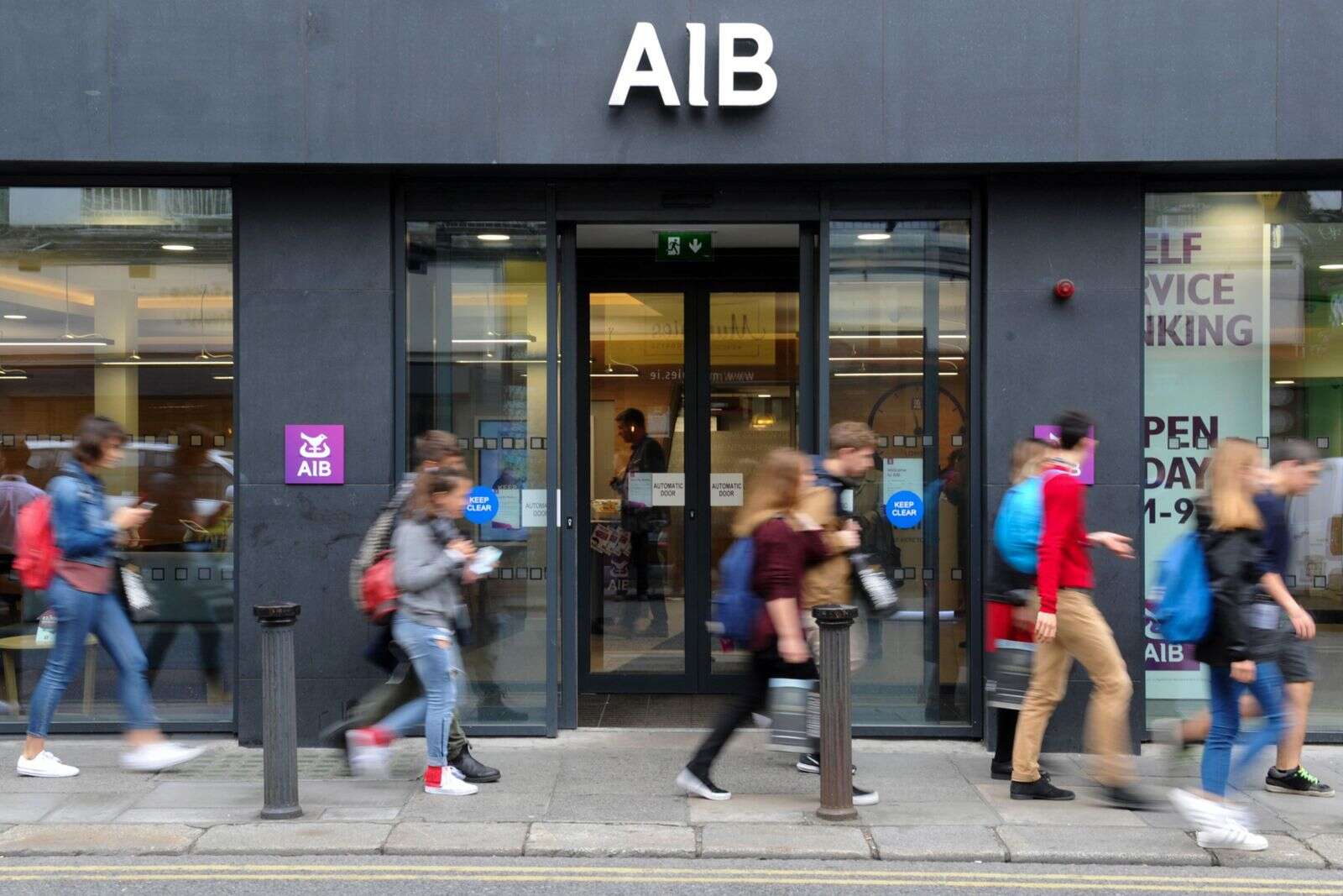 AIB creates new climate capital division to oversee €30bn green fund ...